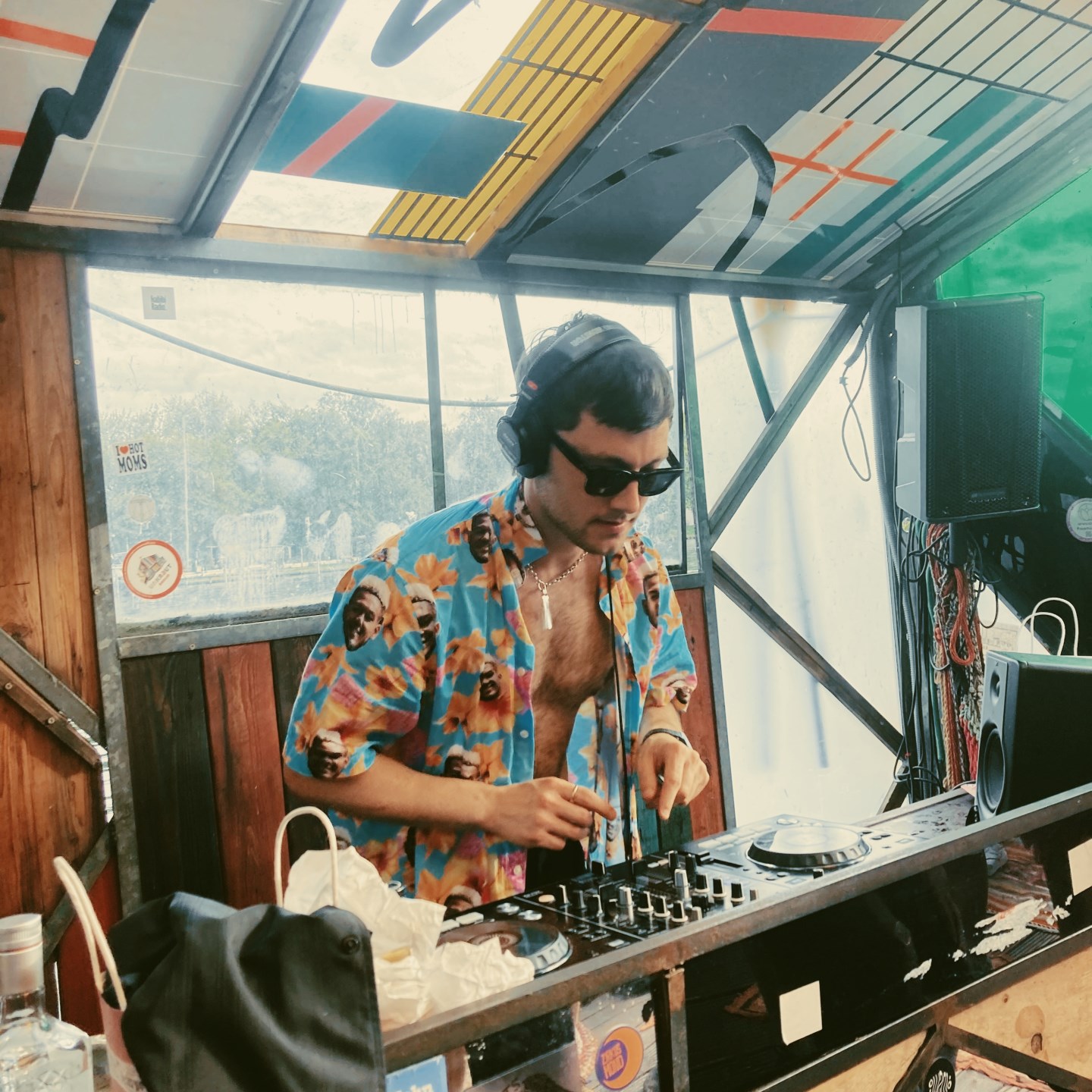 Mumblah · Artist Profile