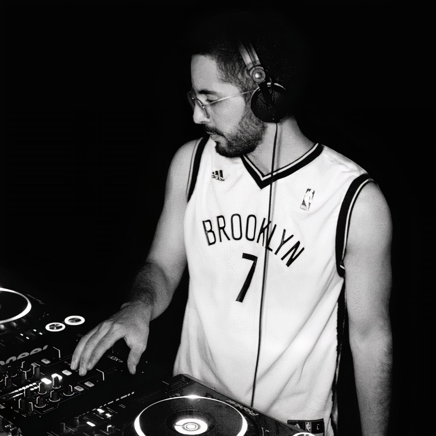 Muye · Artist Profile