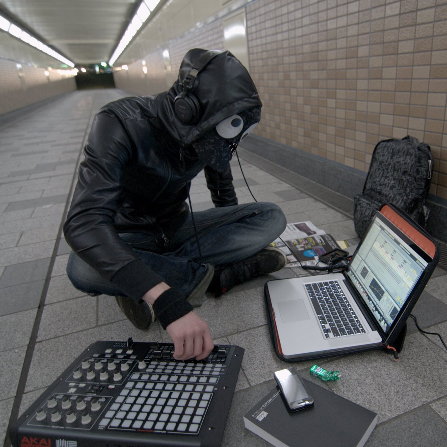 Naeleck · Biography