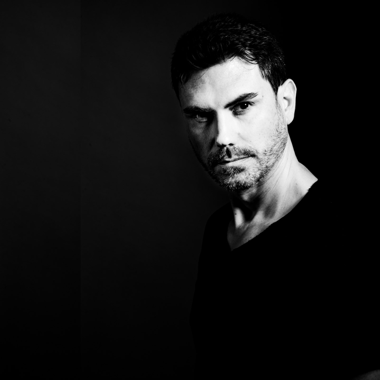 Neil Amarey · Artist Profile