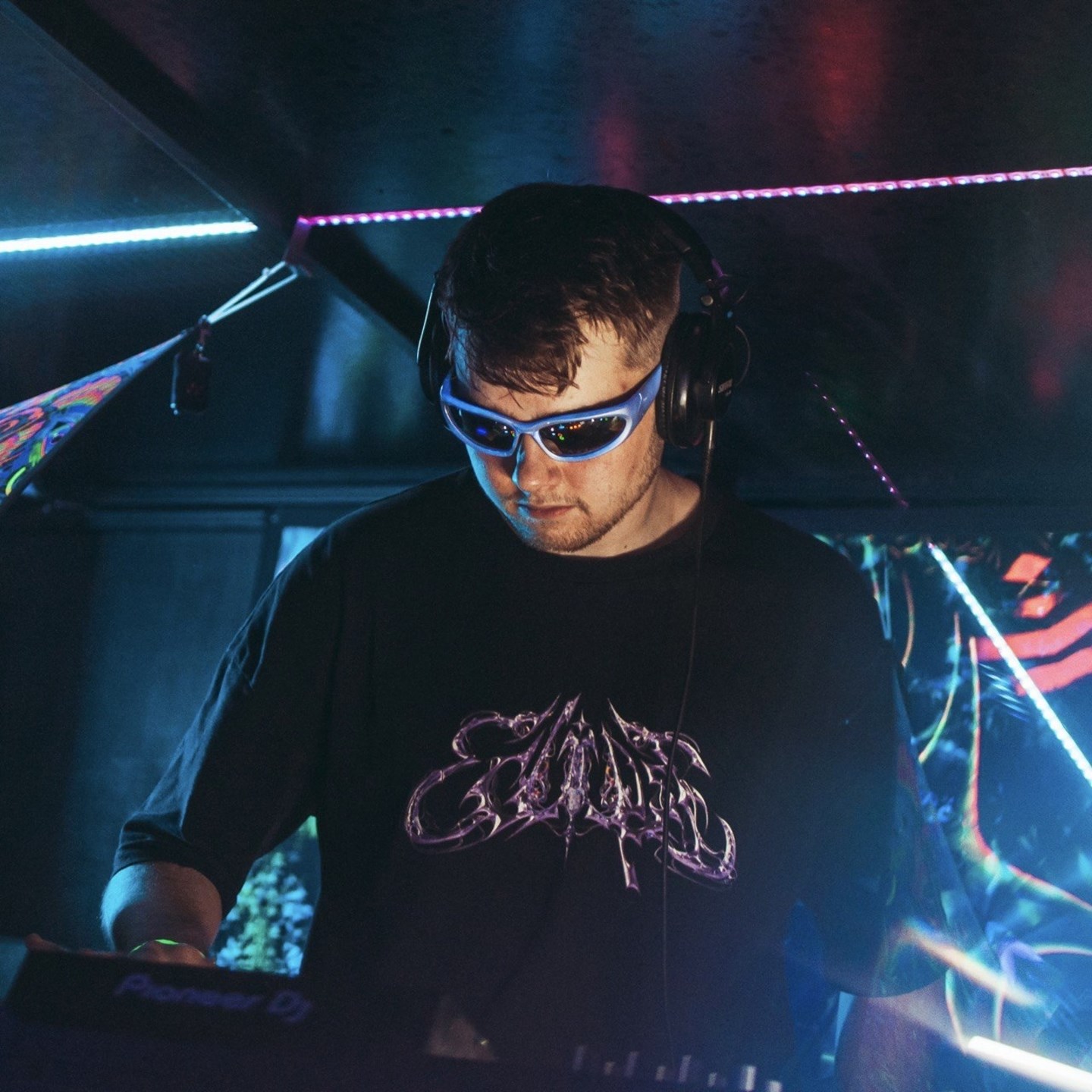 Neonexus · Artist Profile