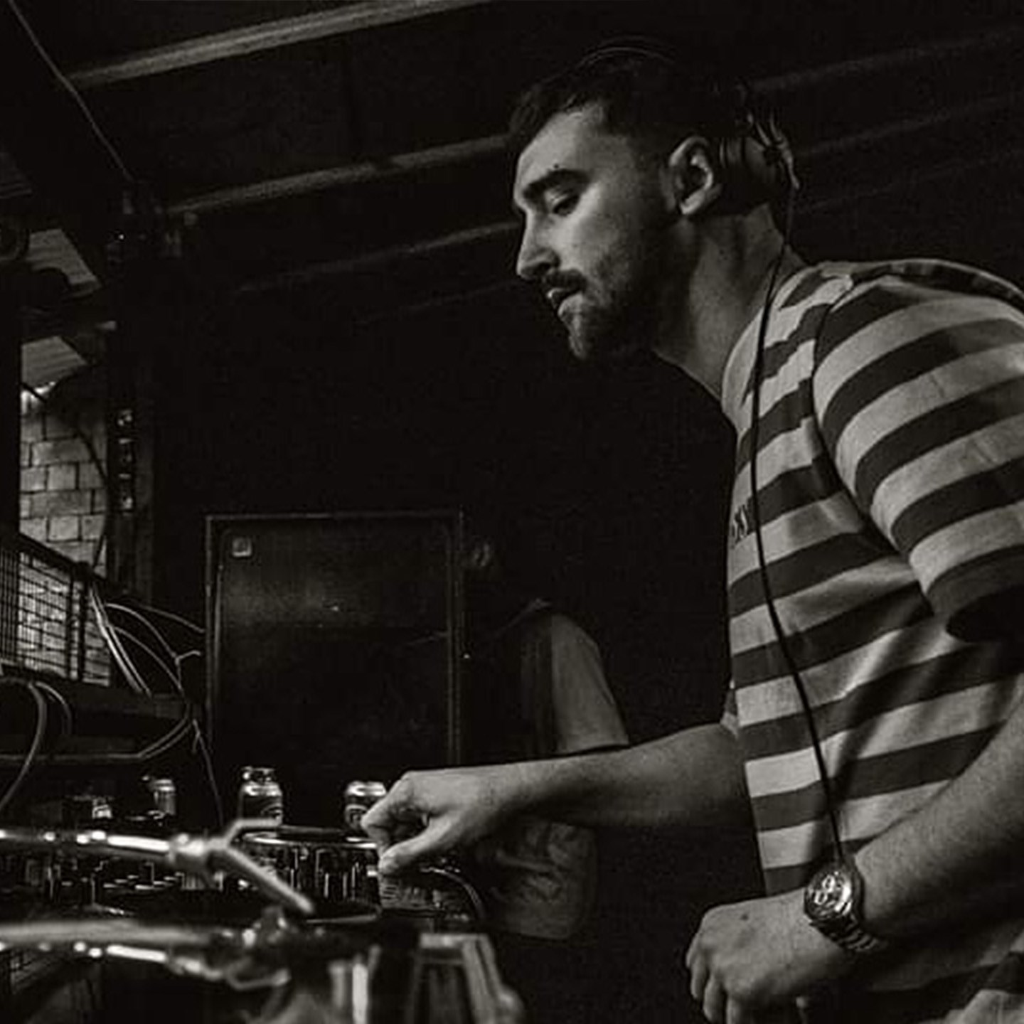 Nicklin · Artist Profile