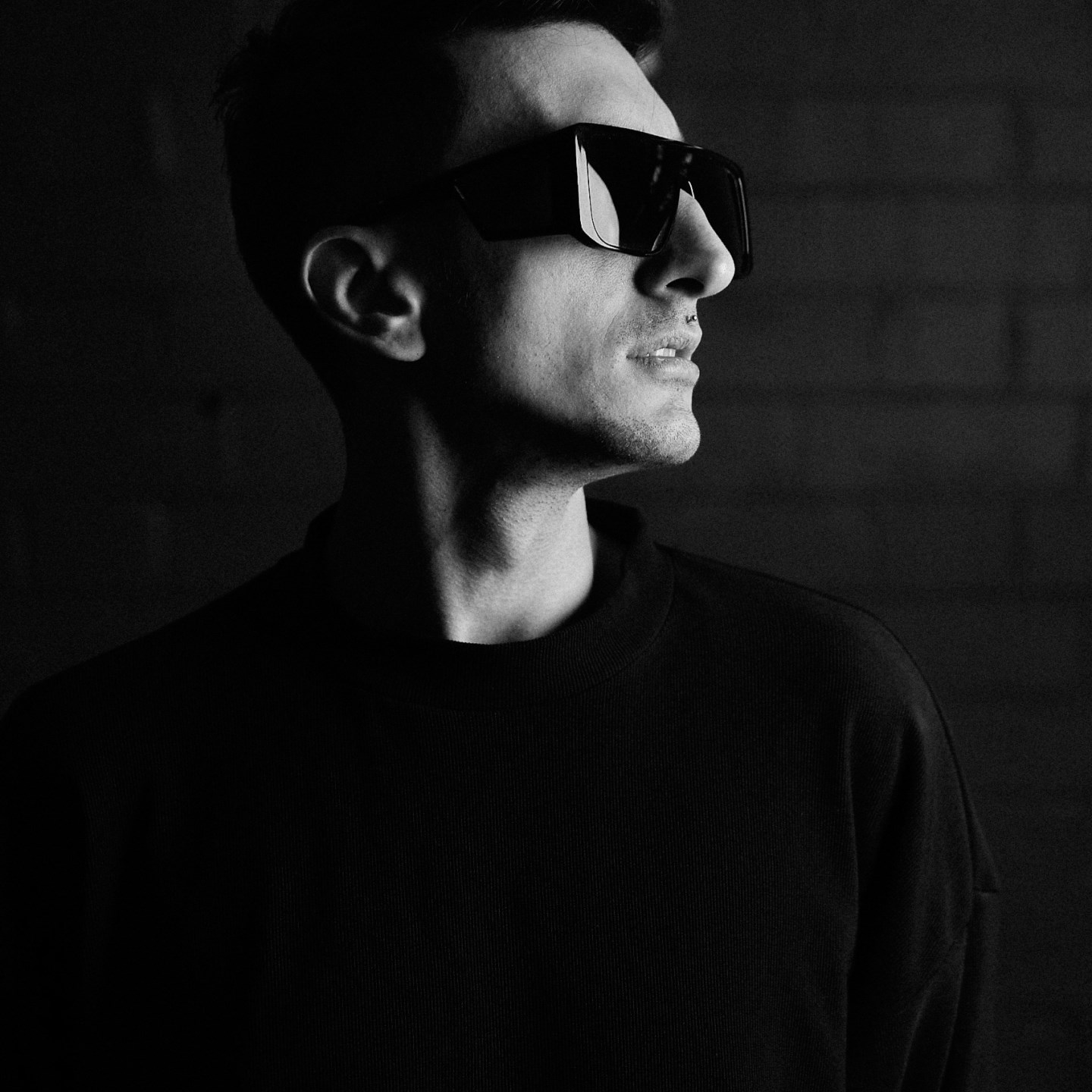 Nick Reverse · Artist Profile