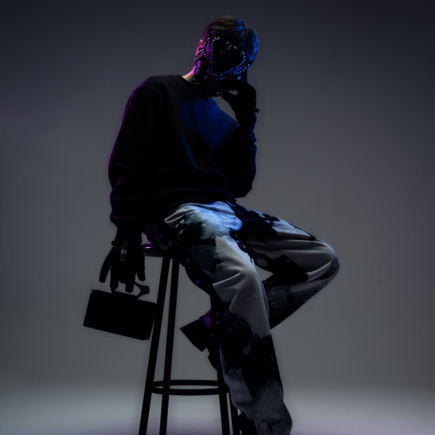 NICOLAS (FR) · Artist Profile