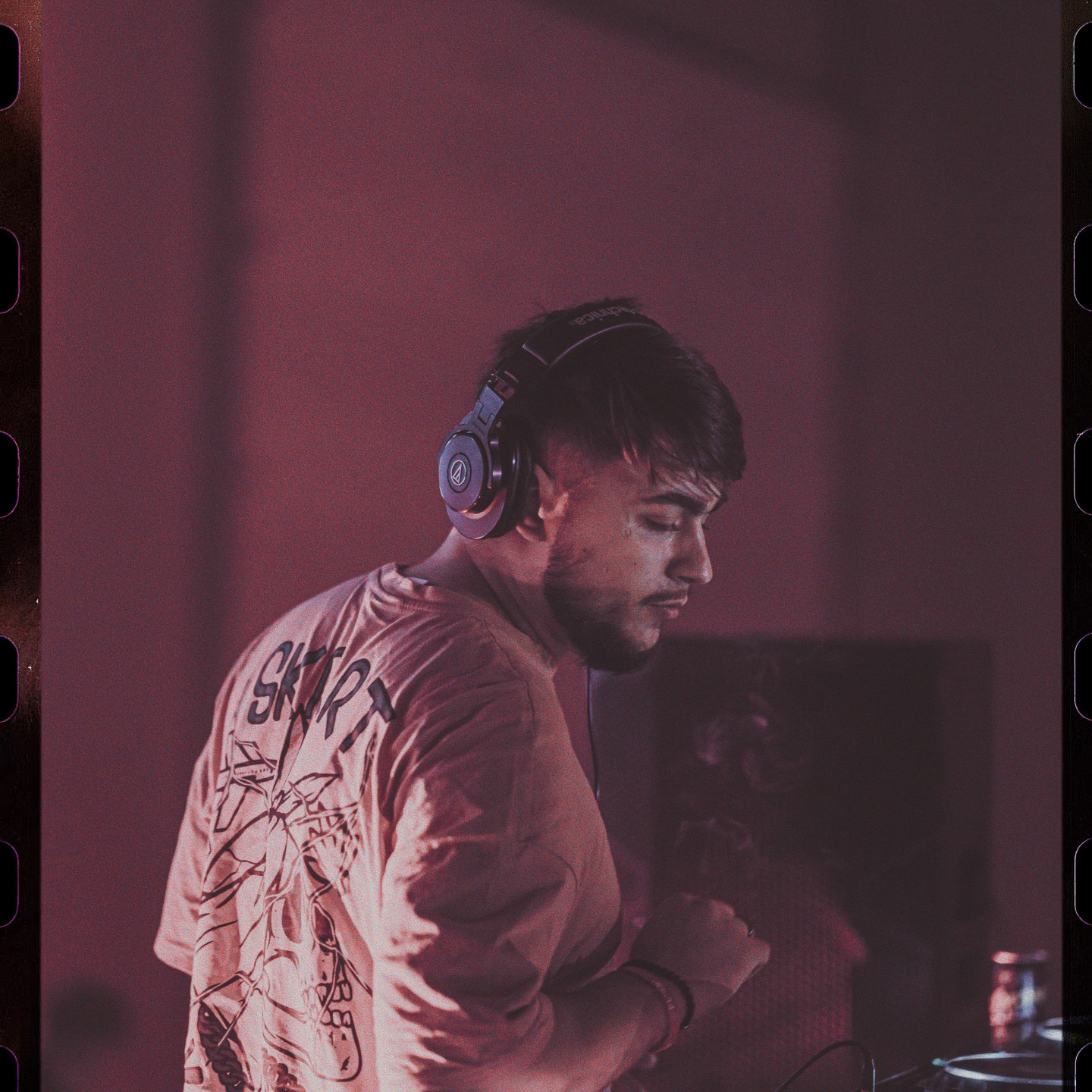 NYTÓ · Artist Profile