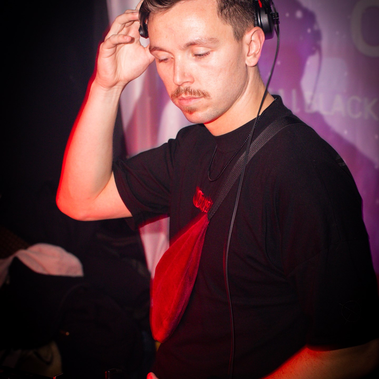 Oisin · Tour Dates & Tickets