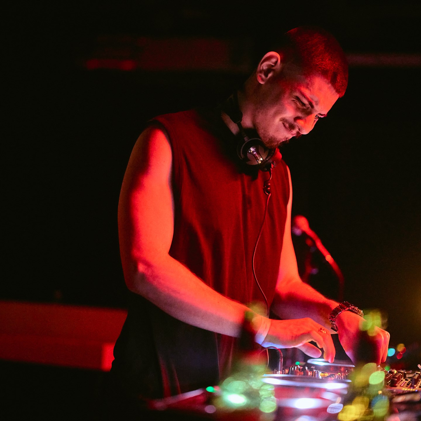 OKTAI · Artist Profile
