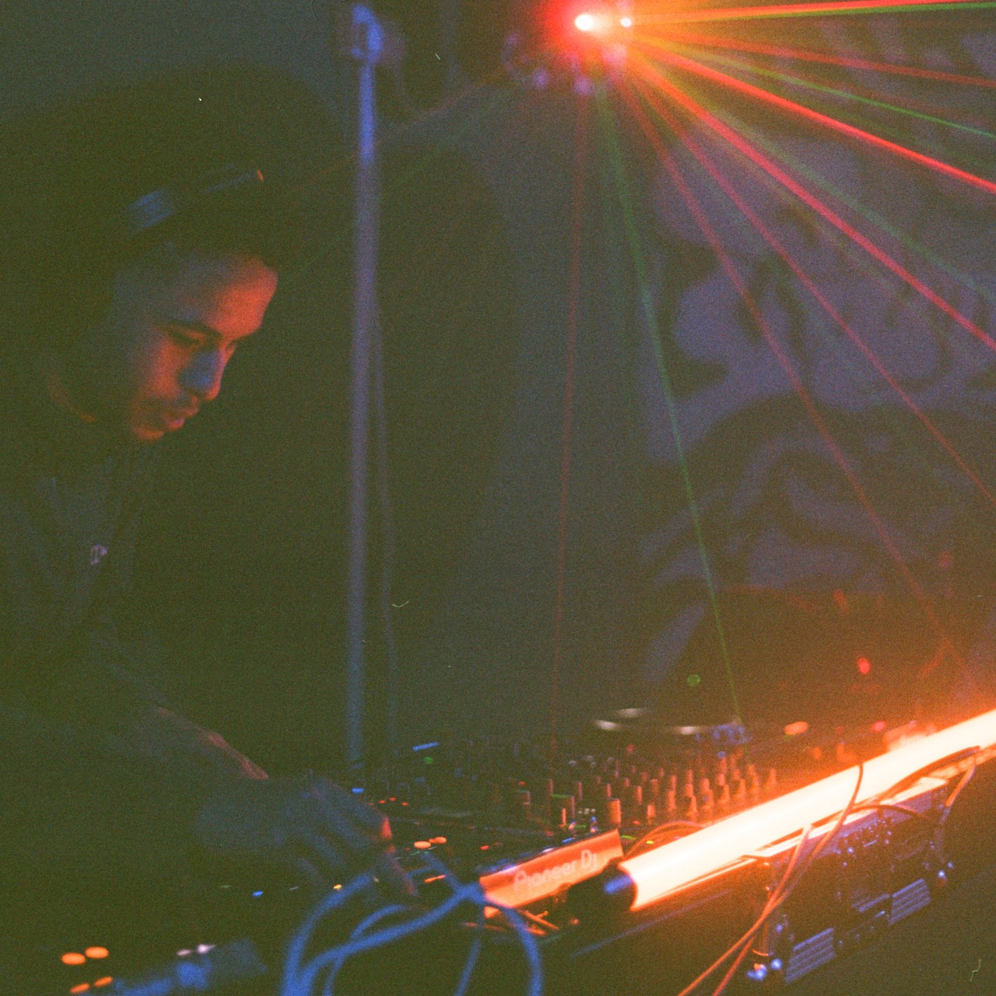 Omari (2) · Artist Profile