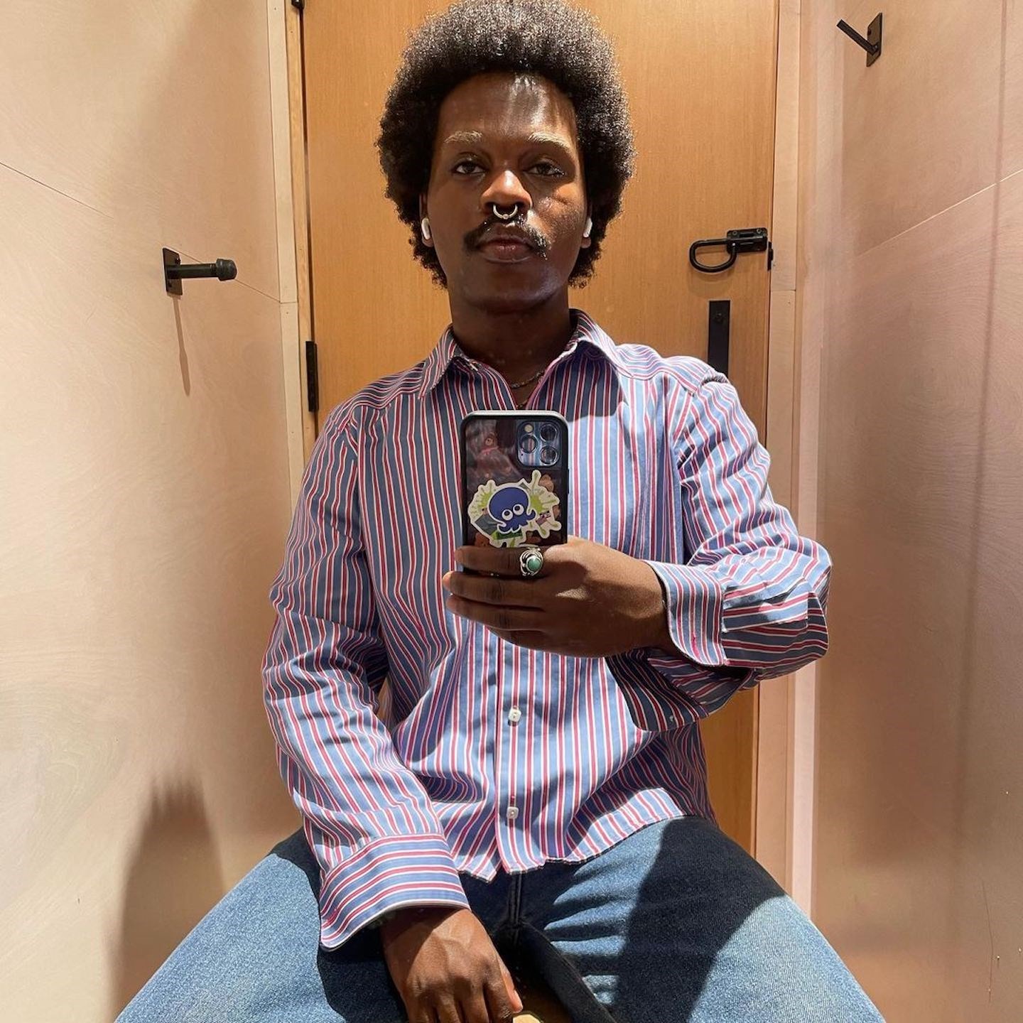 ONEELEVEN · Artist Profile