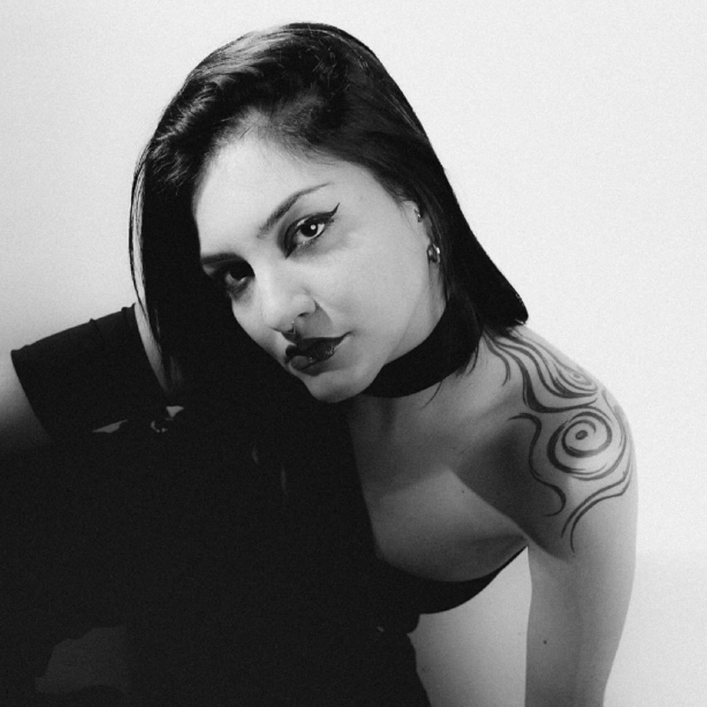 Ophelia 1 · Artist Profile