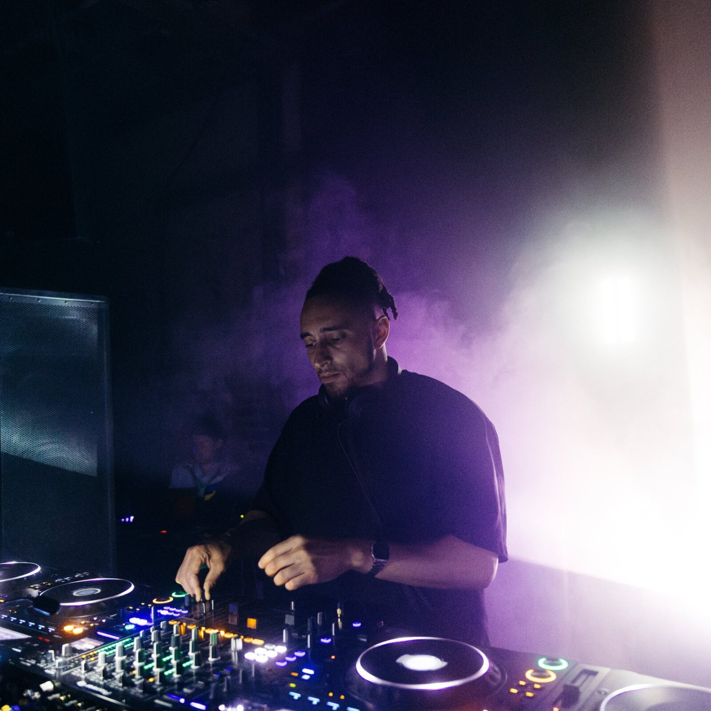 Otik · Artist Profile