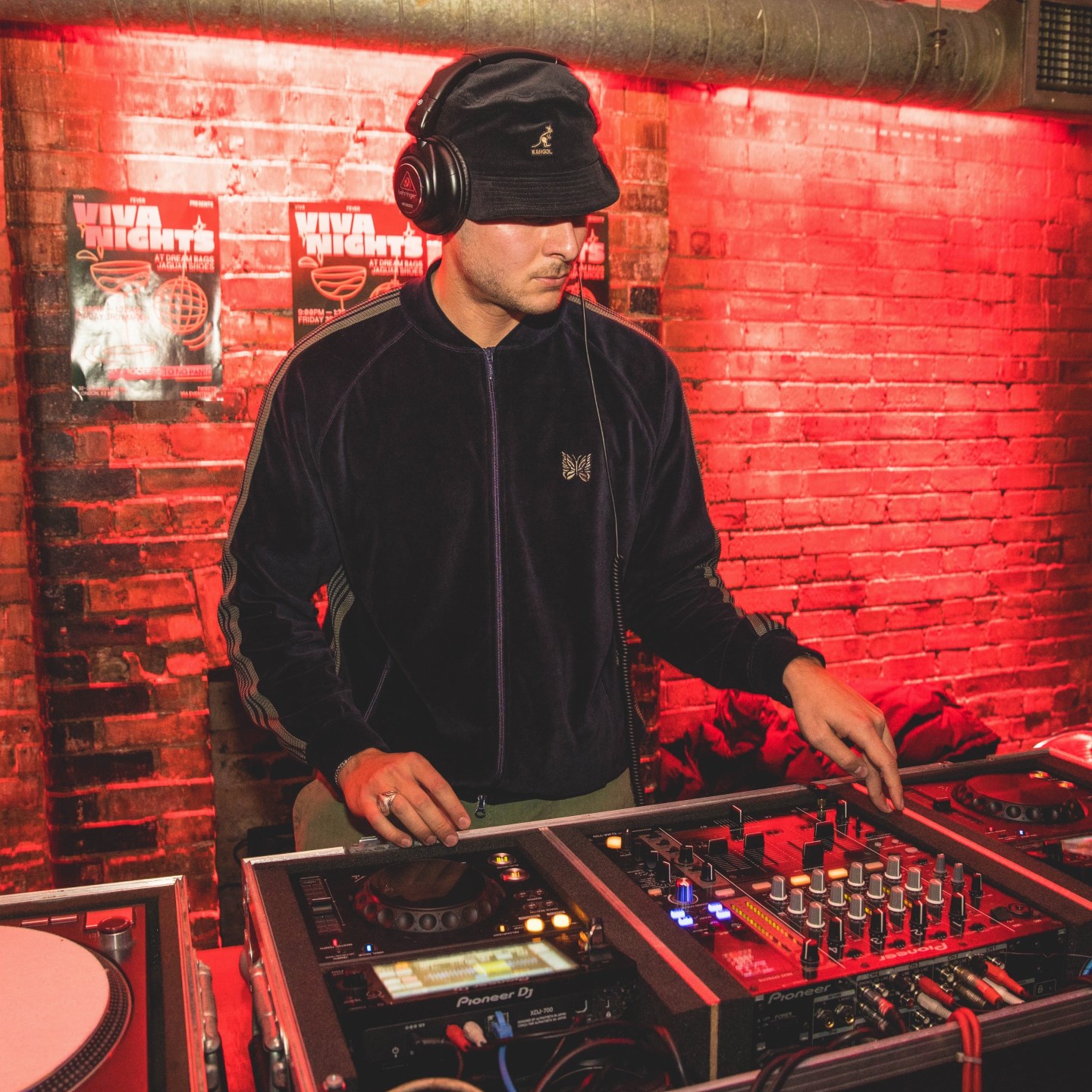 OUF · Artist Profile