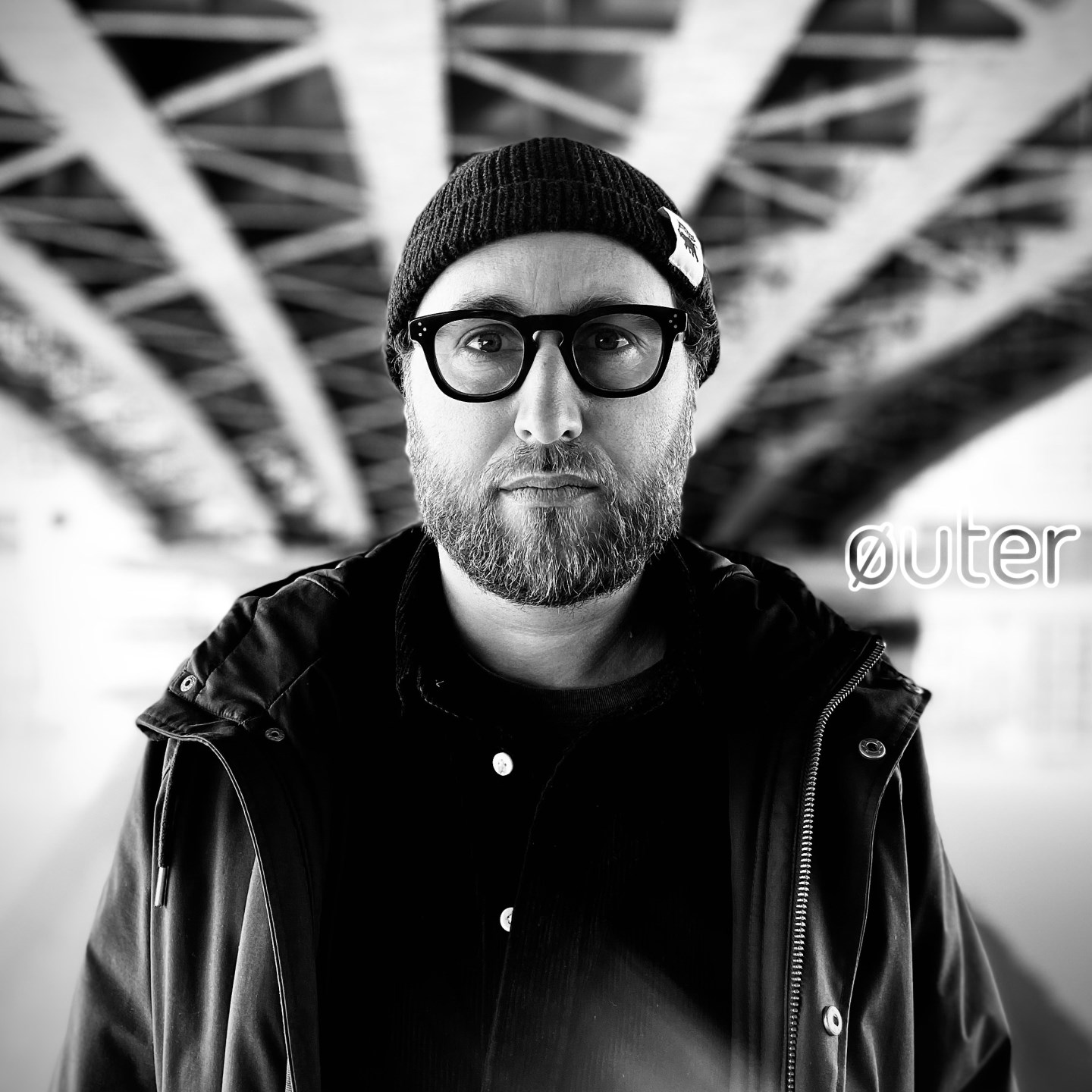 øuter · Artist Profile