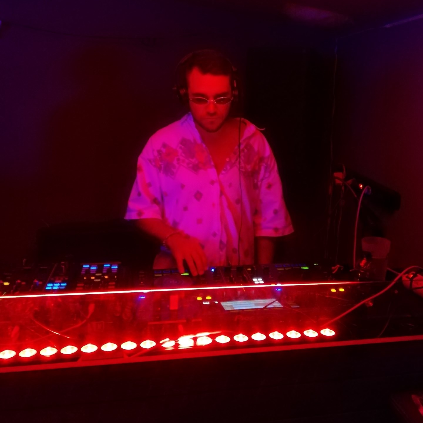 Pilou · Tour Dates & Tickets