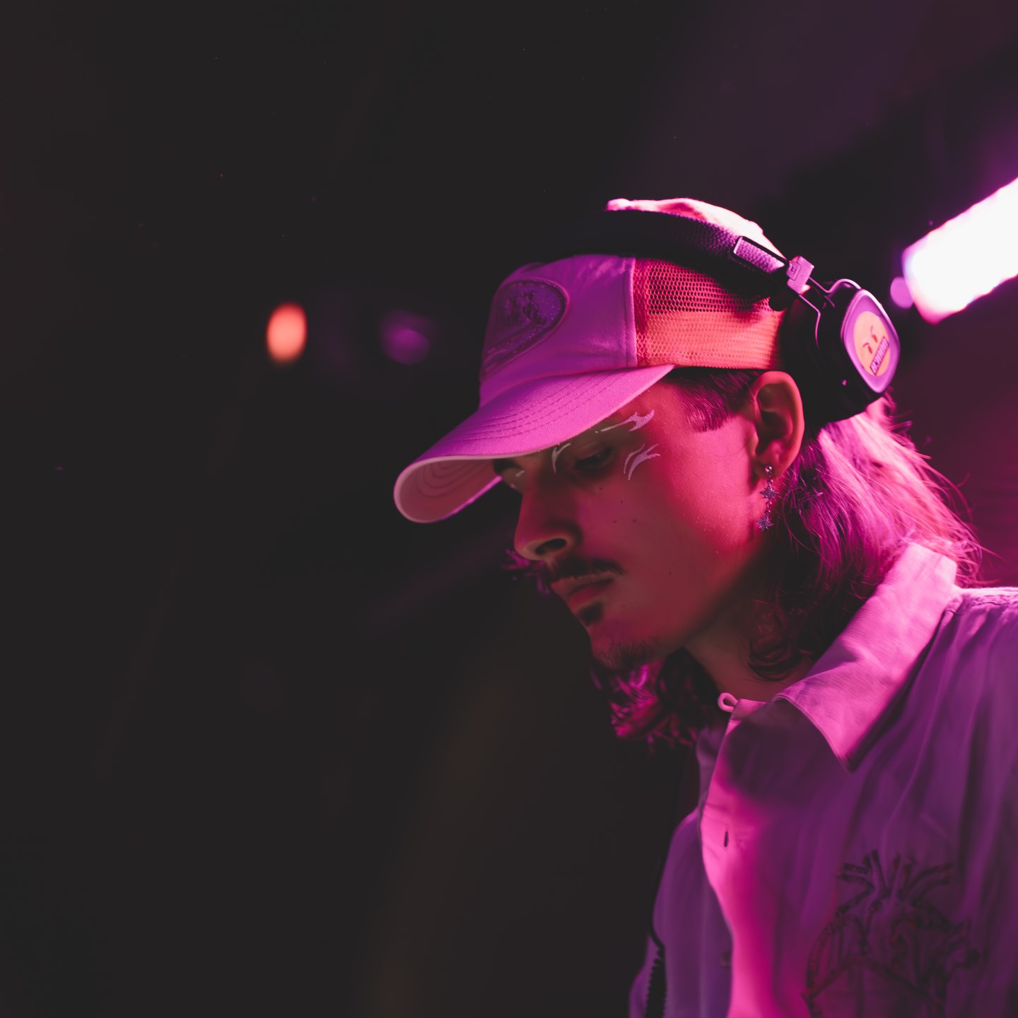 pinklotion · Artist Profile