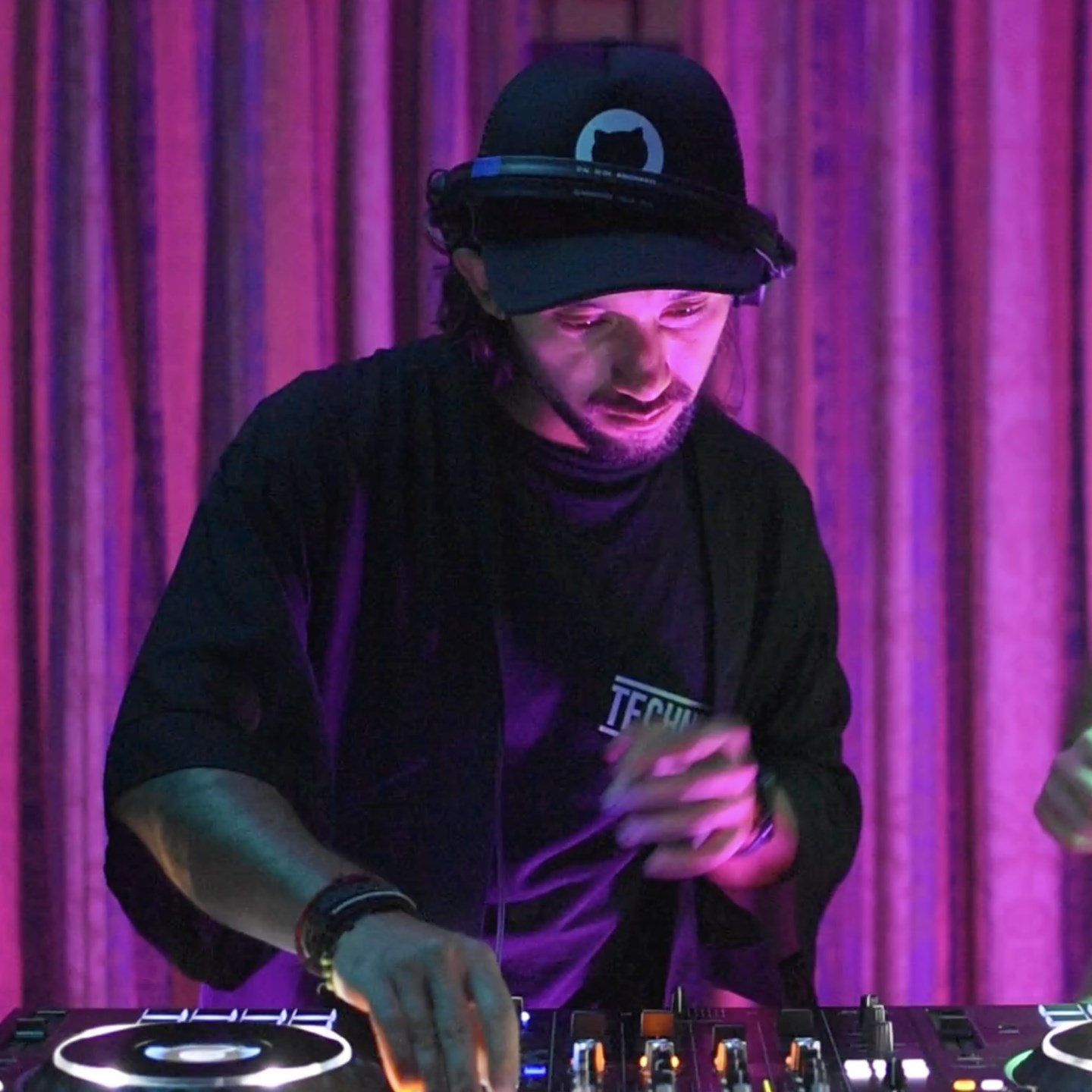 Piotr · Artist Profile