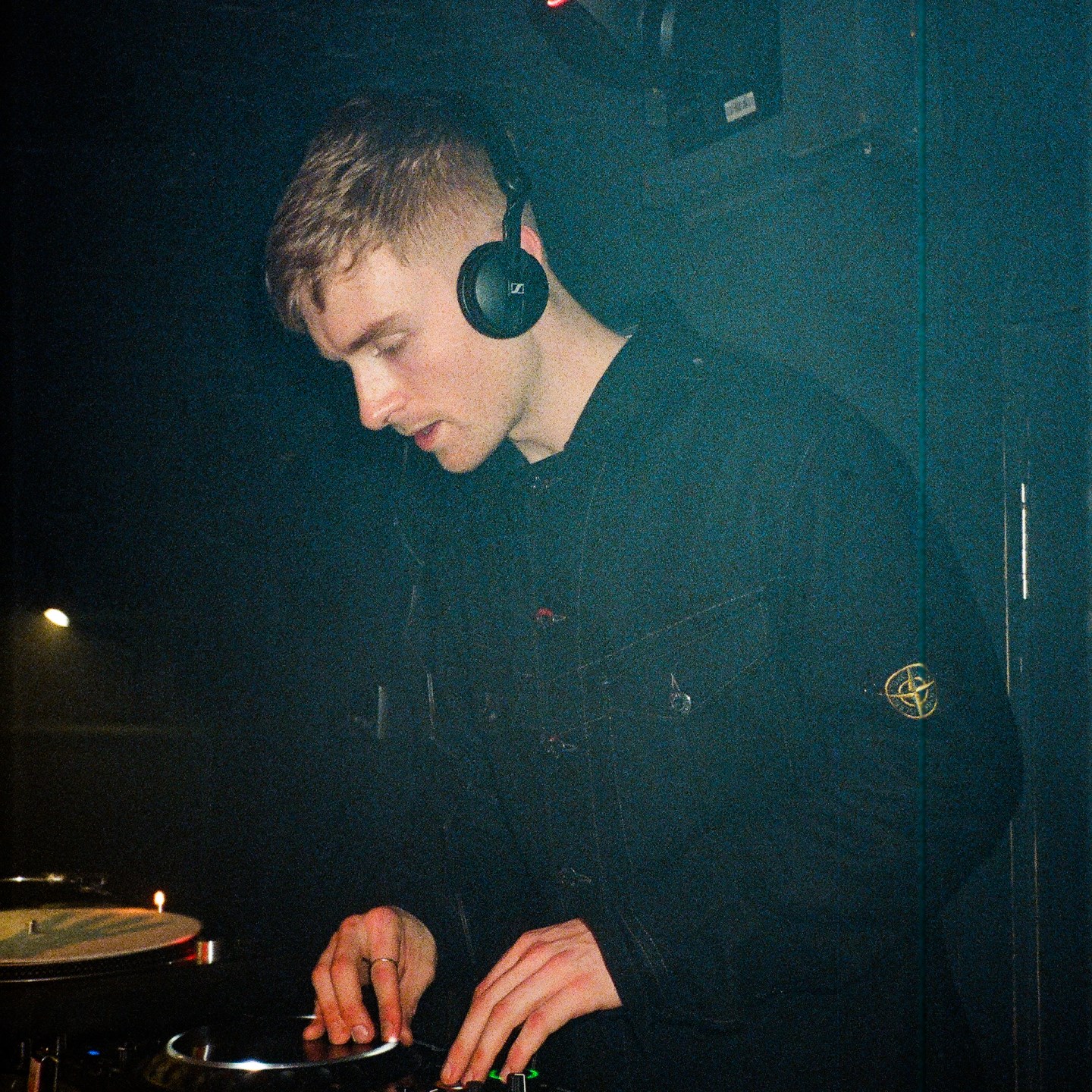 P Ren · Biography