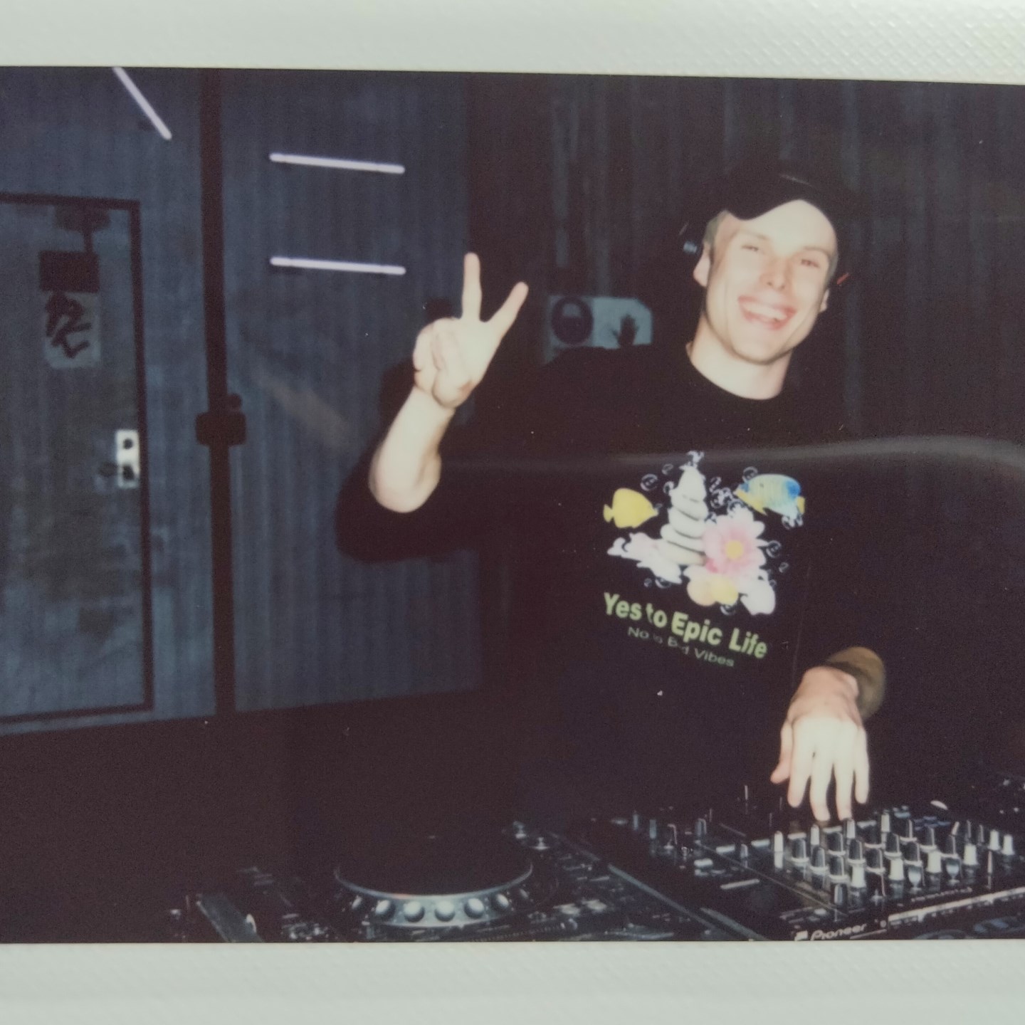 Prins Filip · Artist Profile