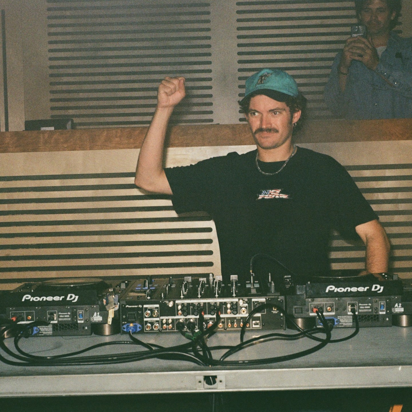 private browsing · Artist Profile