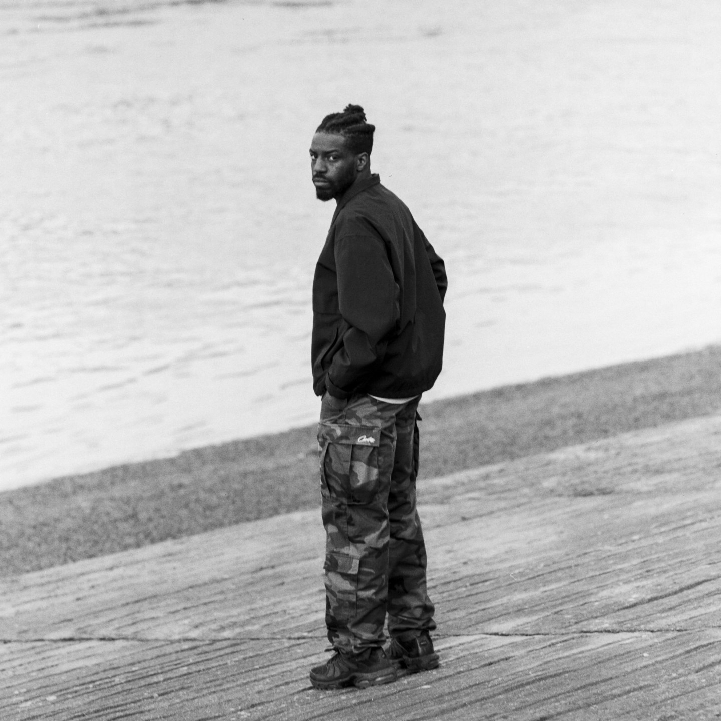 Razor (2) · Artist Profile