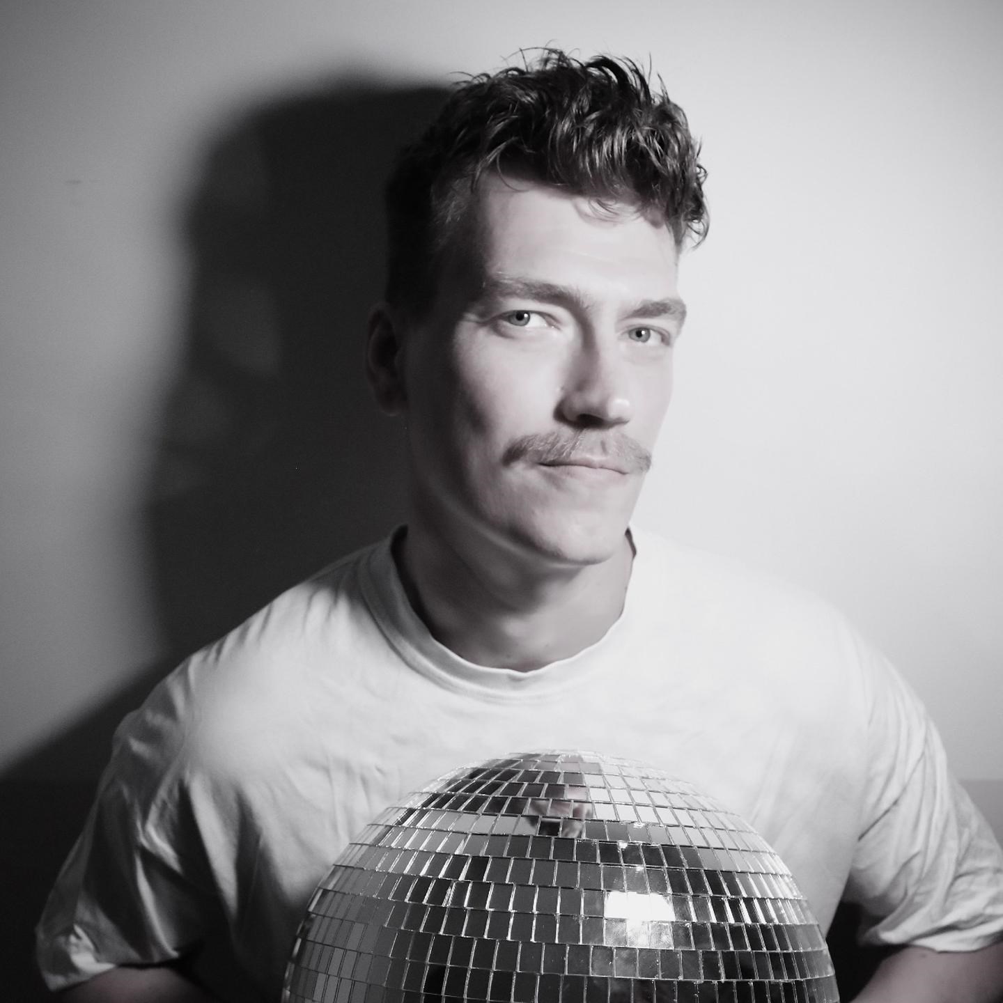 Reyk · Artist Profile