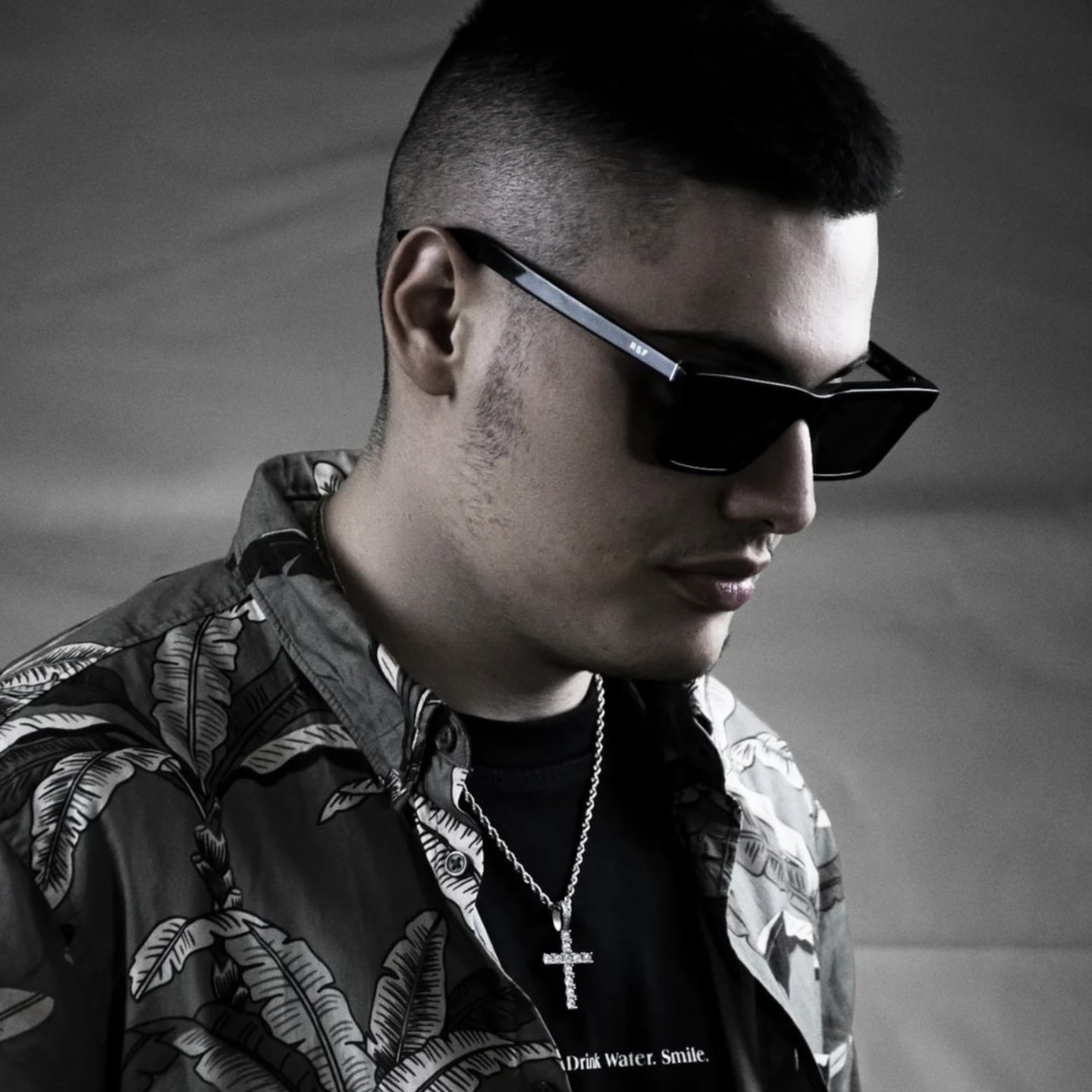 RISKEY · Artist Profile