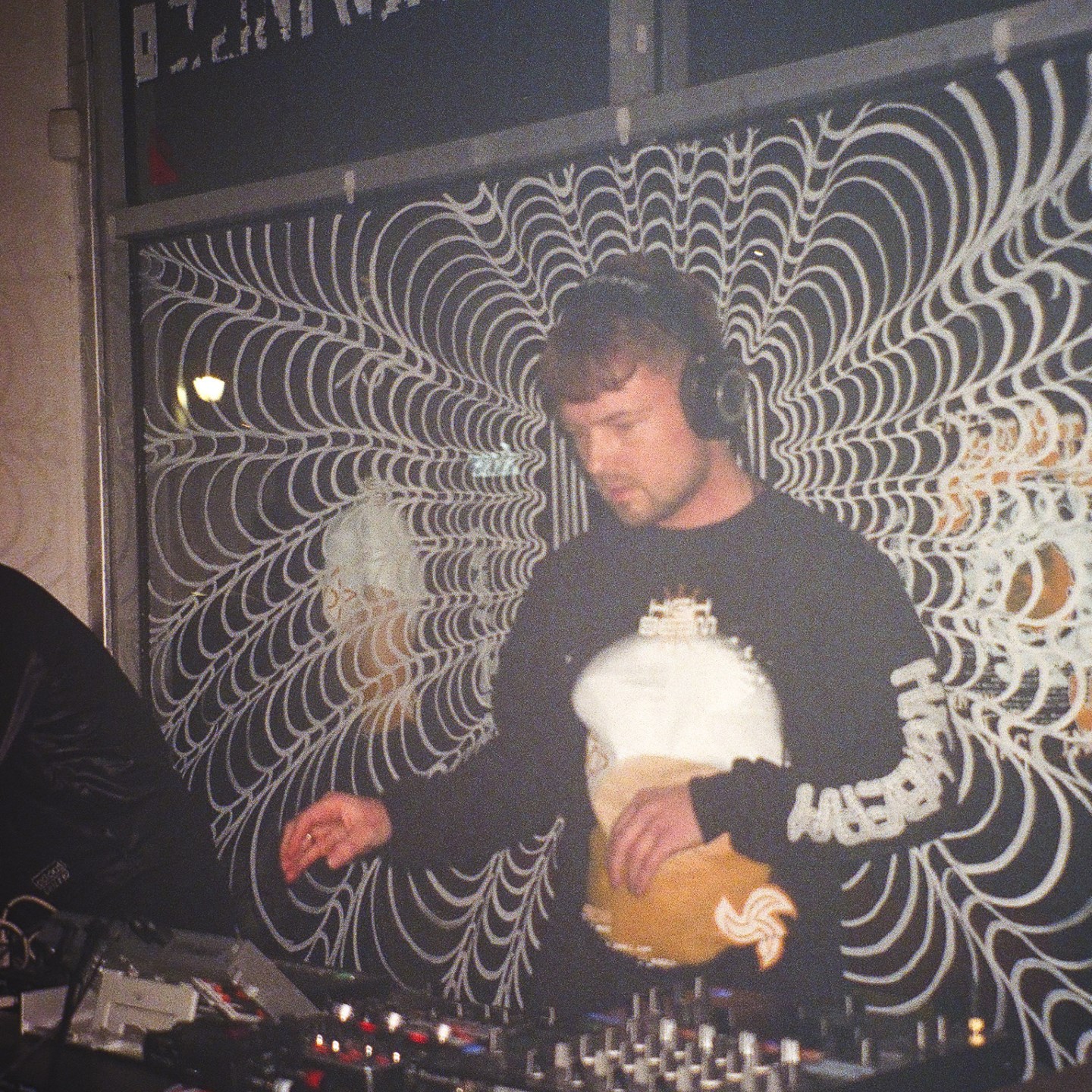 Robert Byrne · Artist Profile