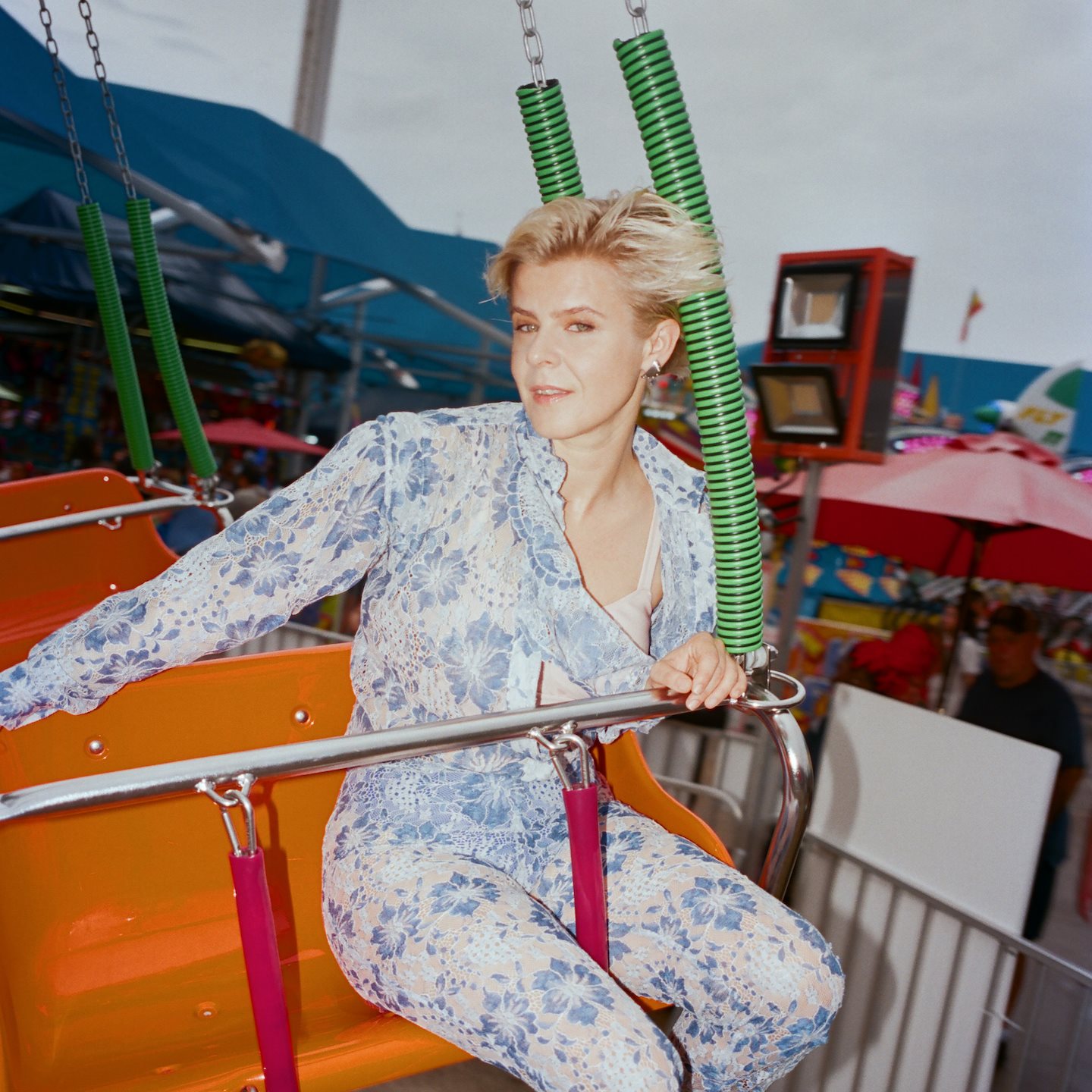 Robyn · Artist Profile