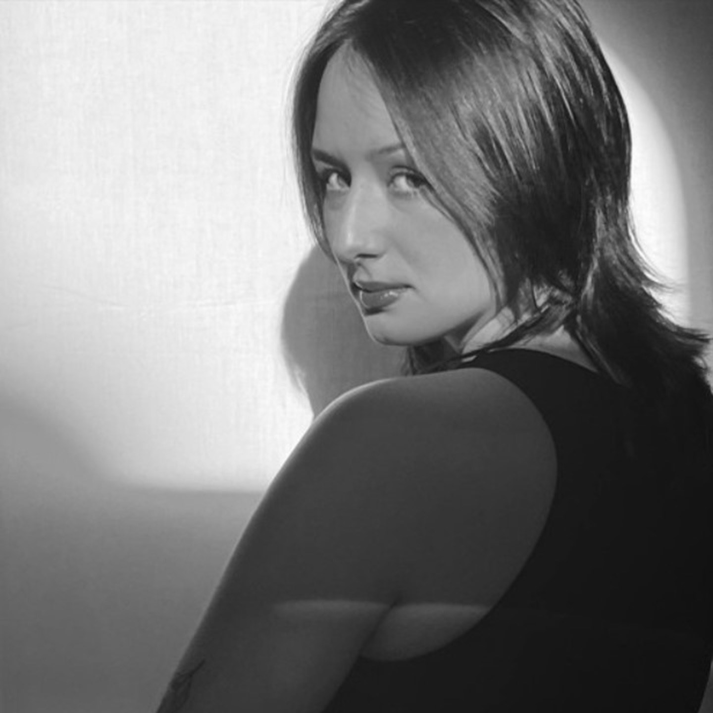 Rosanna Randale · Artist Profile