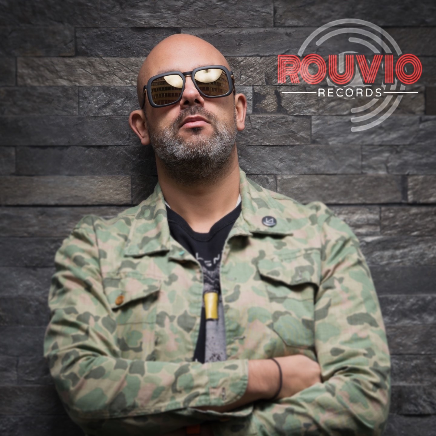 Rouvio · Biography