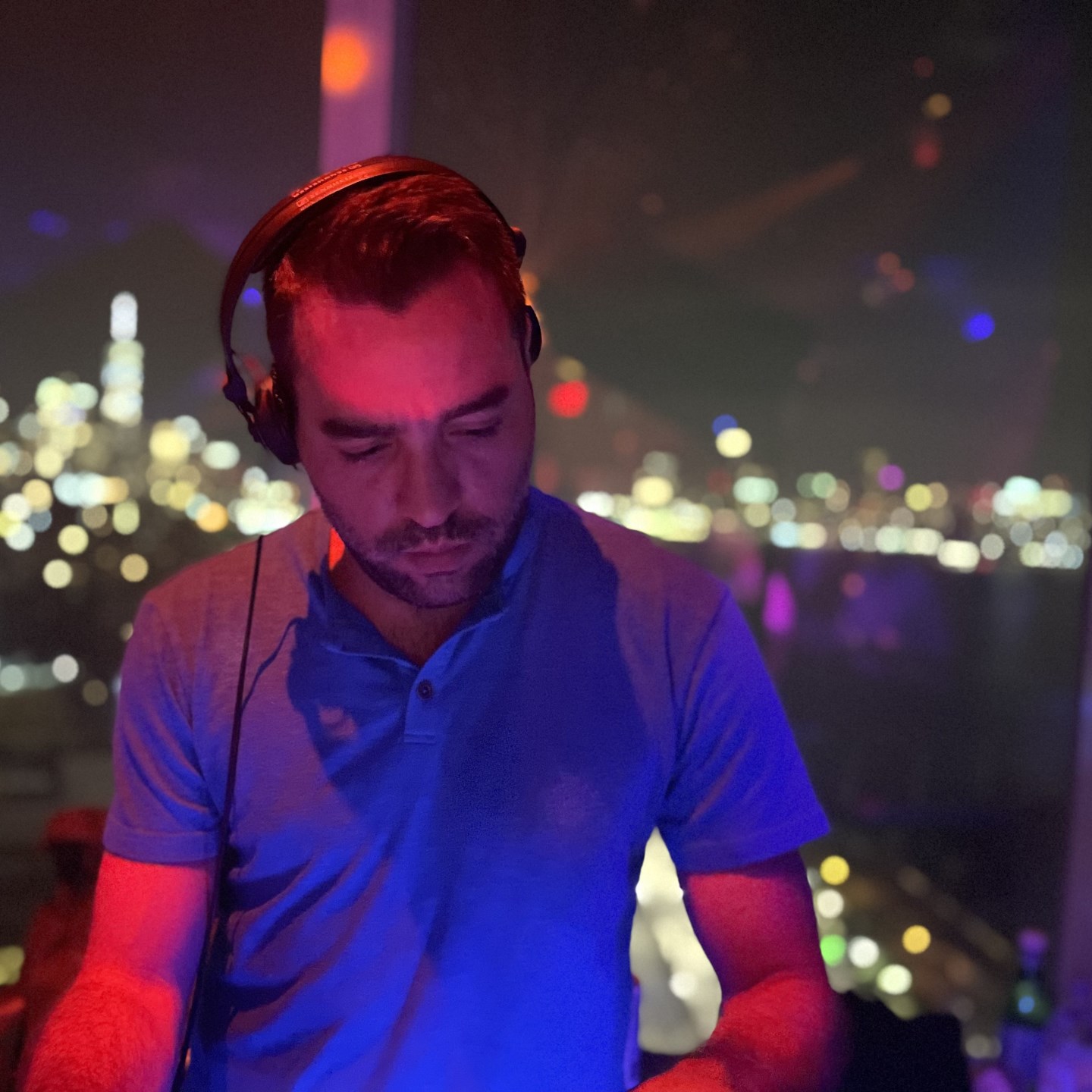 Ruez · Artist Profile