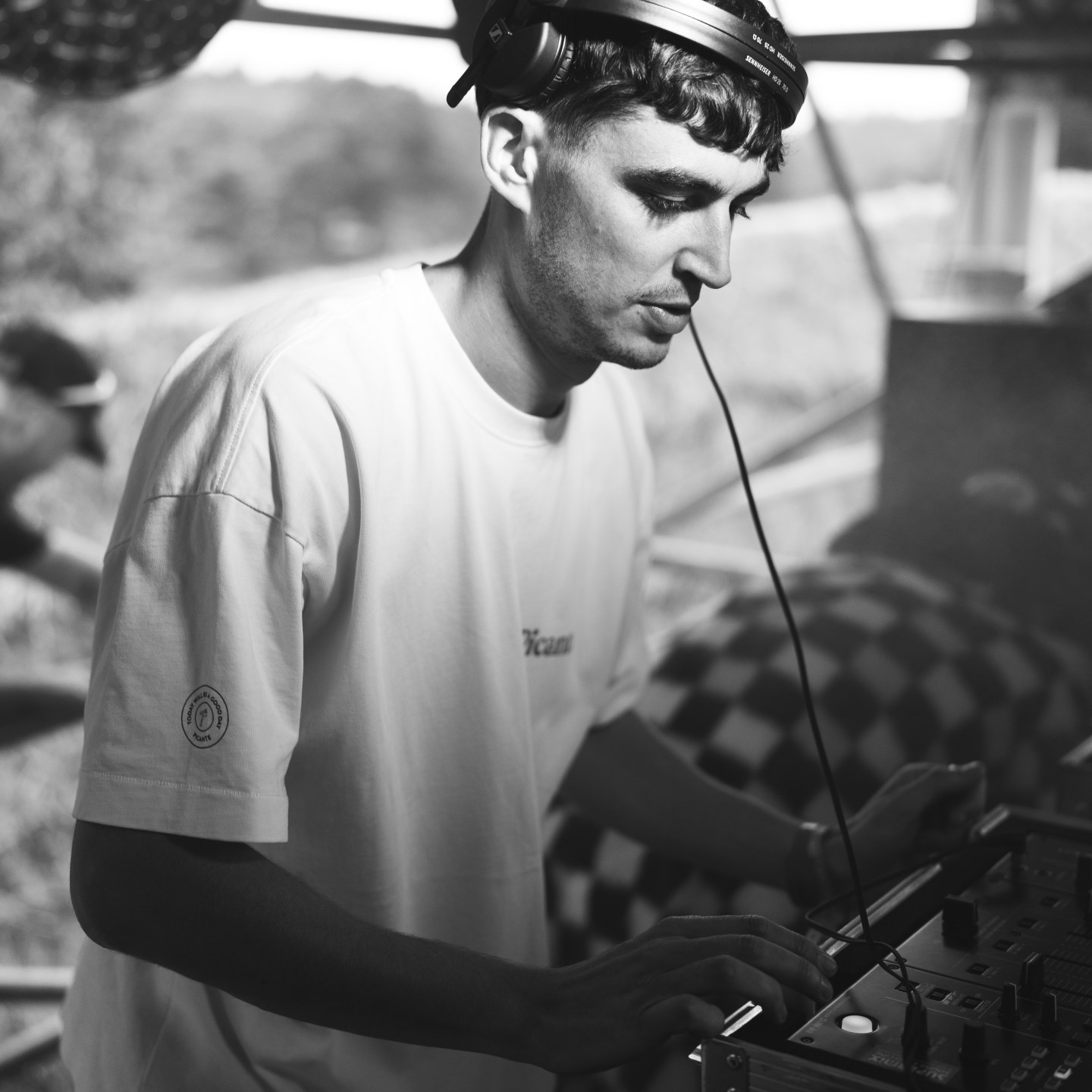 Ruggz · Artist Profile