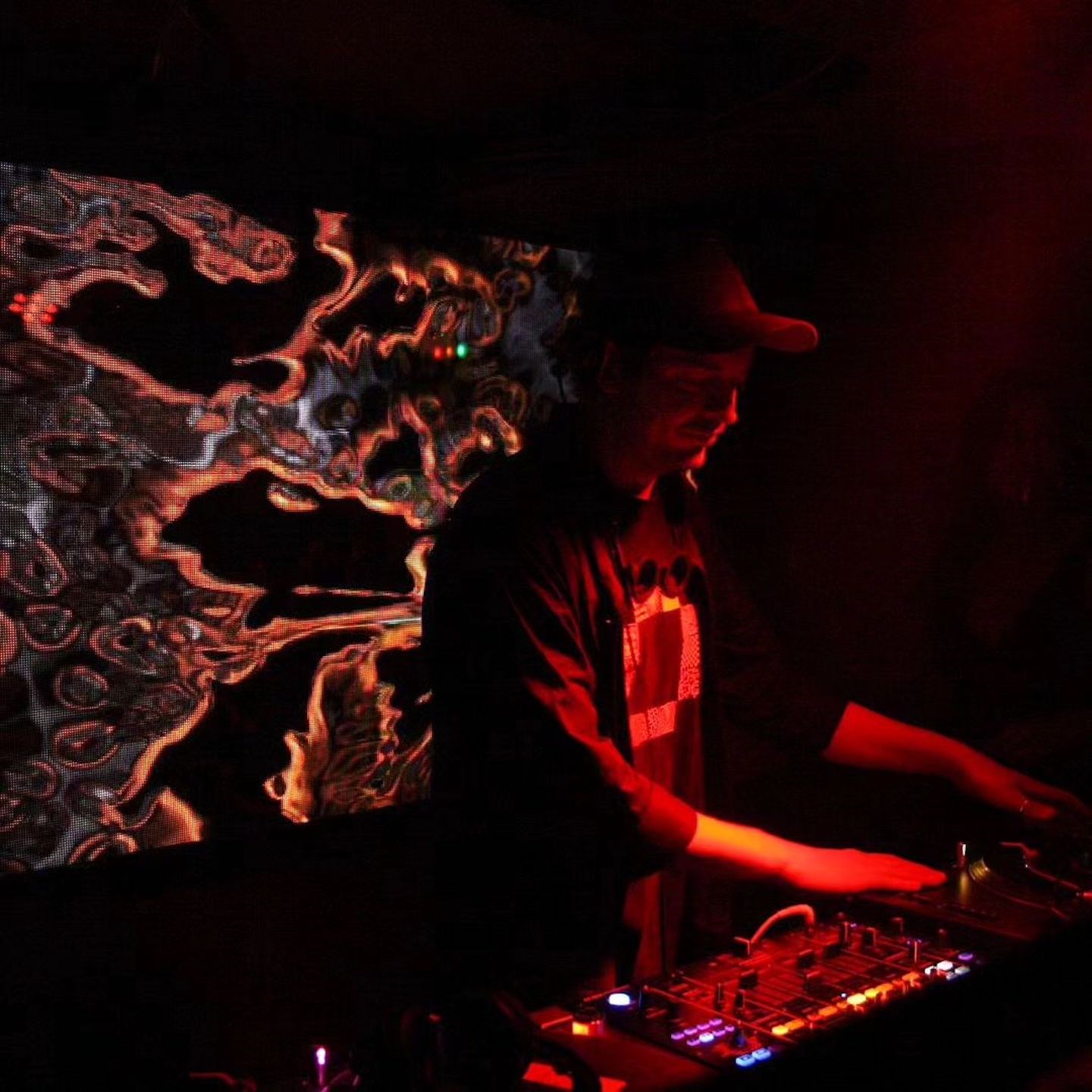 Ryan Dank (2) · Artist Profile