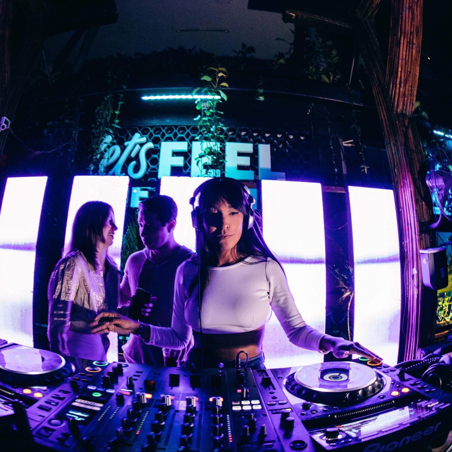 Sabrina · Artist Profile