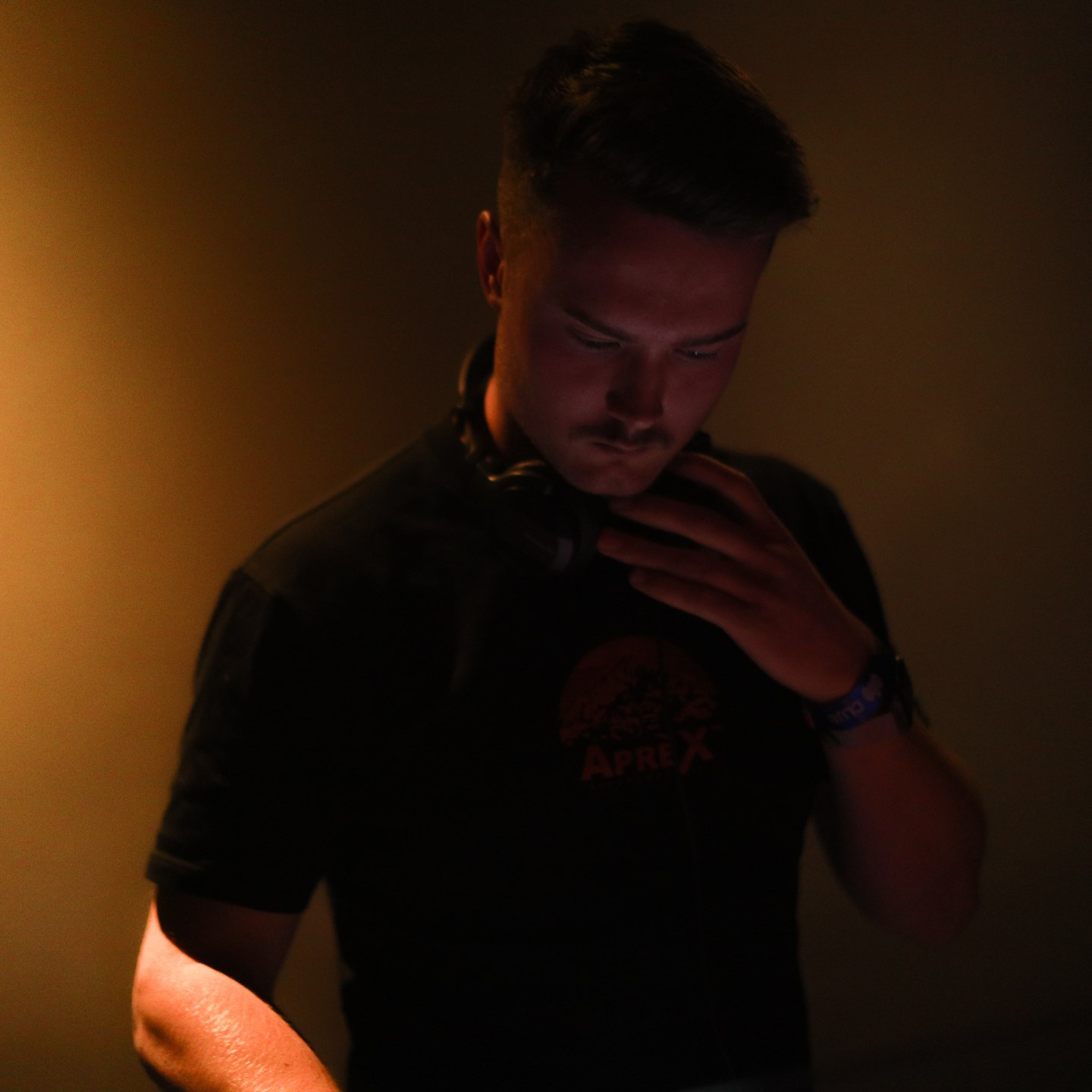 Sam Chaloner · Biography