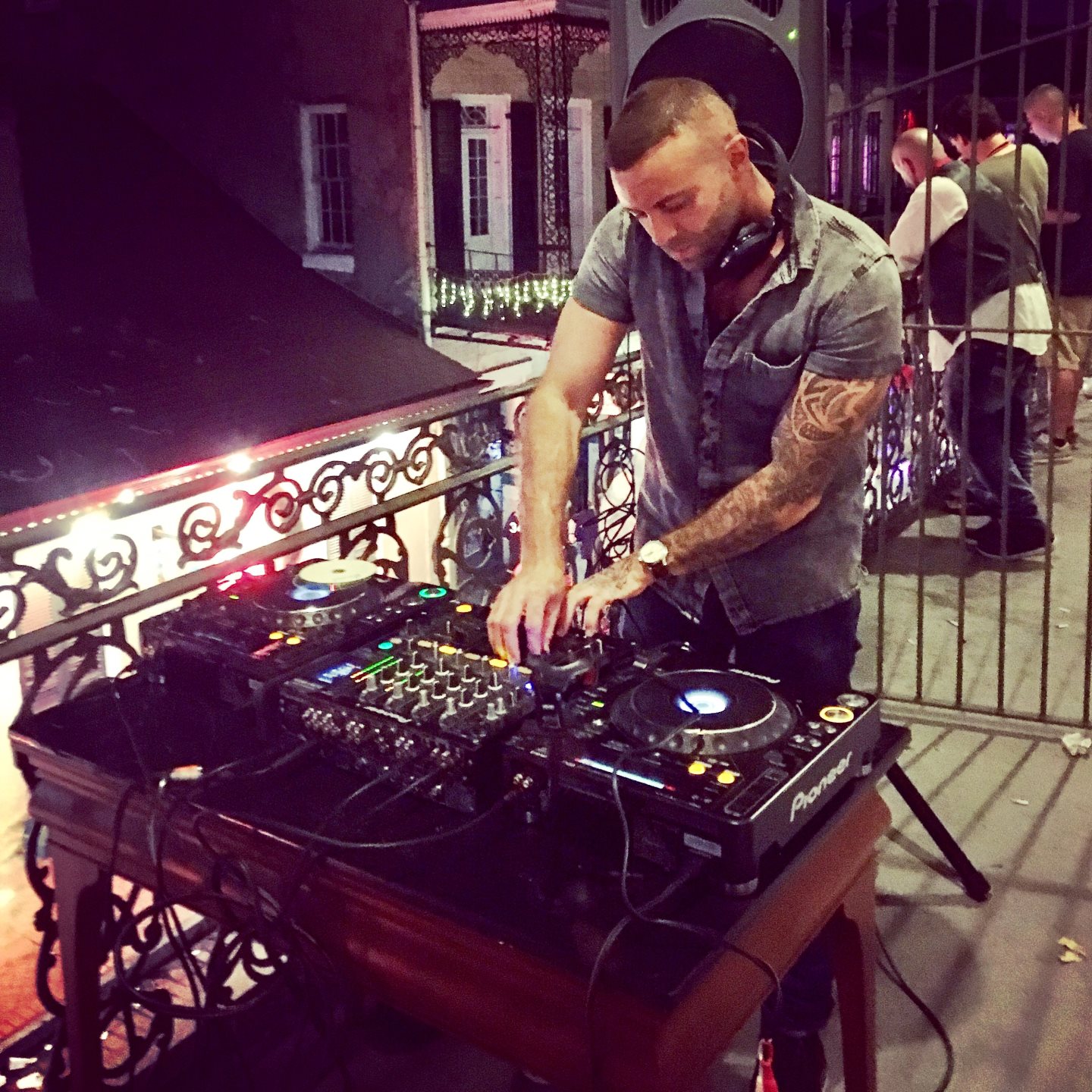 Samuel Stallard · Artist Profile