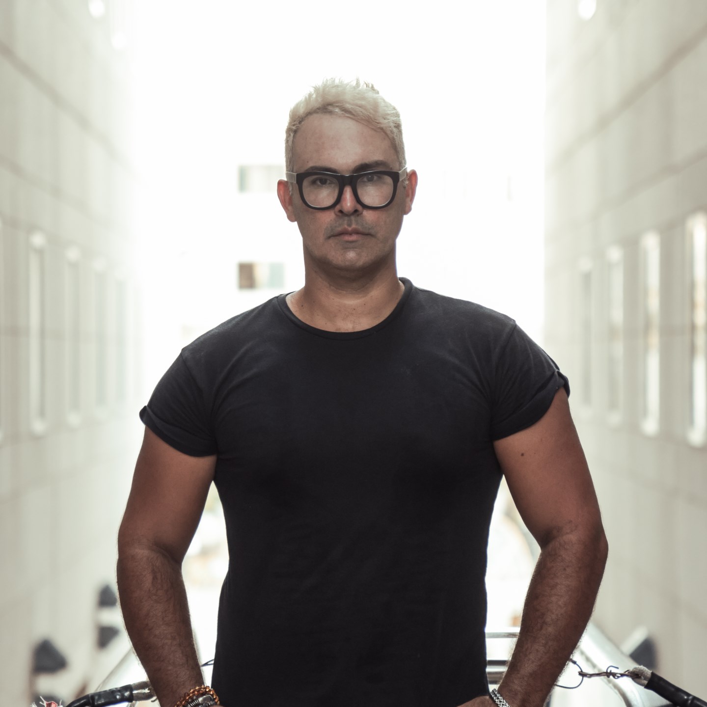 SANDHAUS · Artist Profile