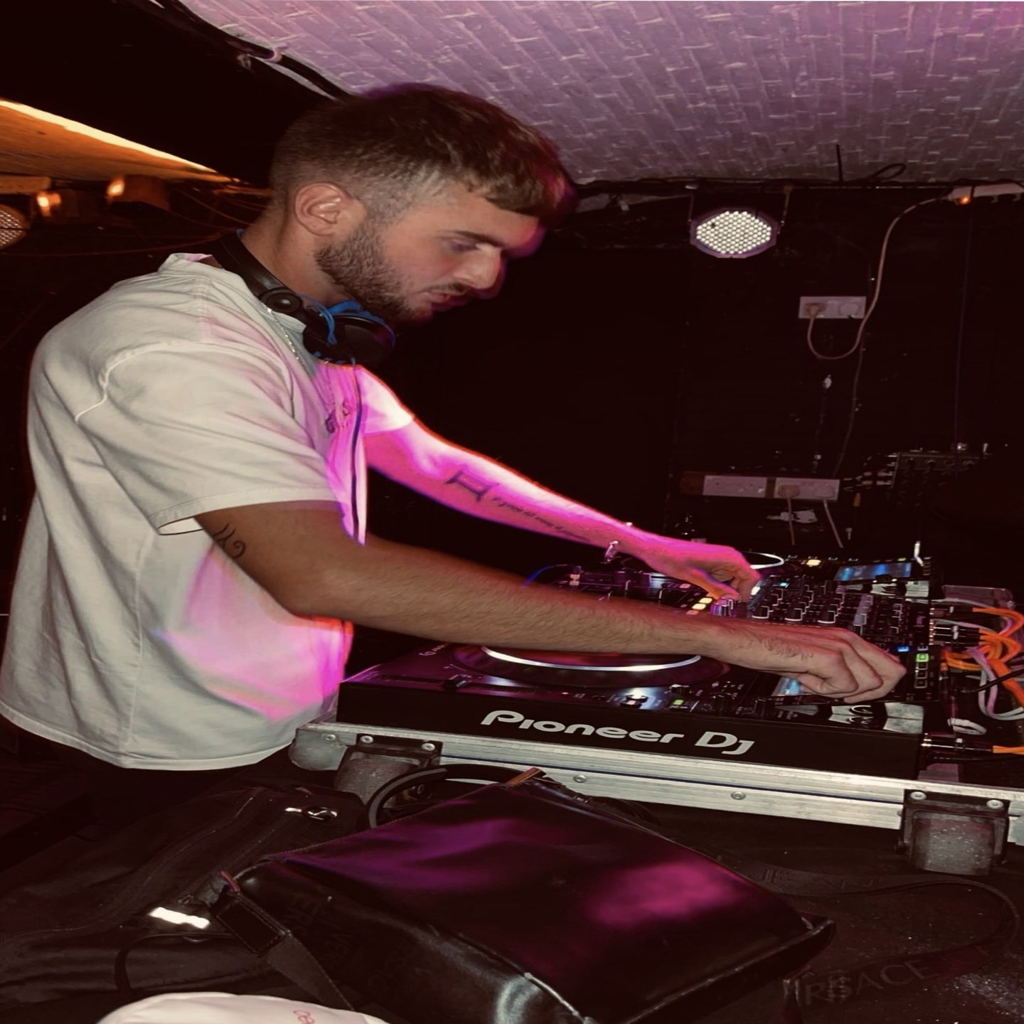 Sean Borg · Perfil de Artista