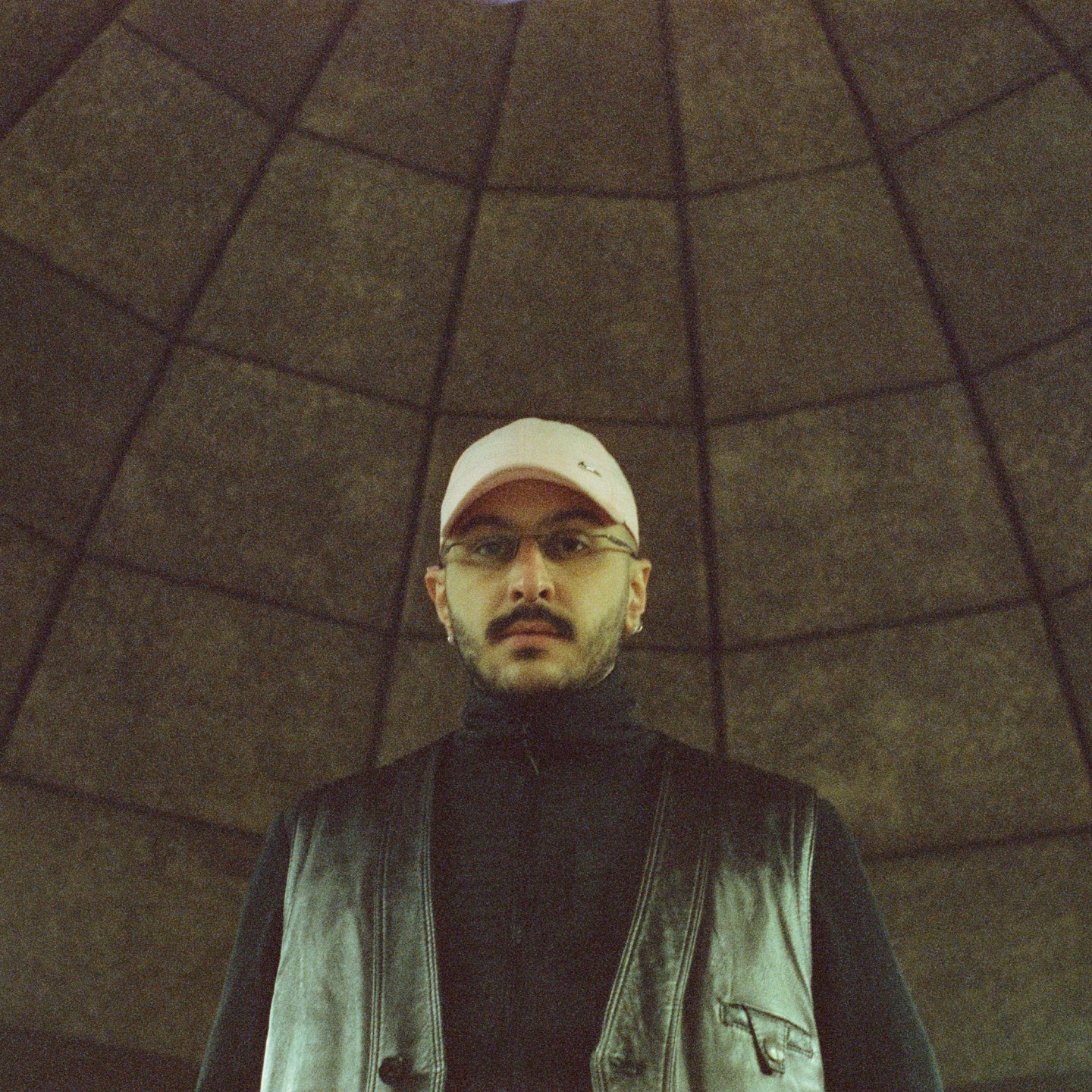 Sepii · Artist Profile