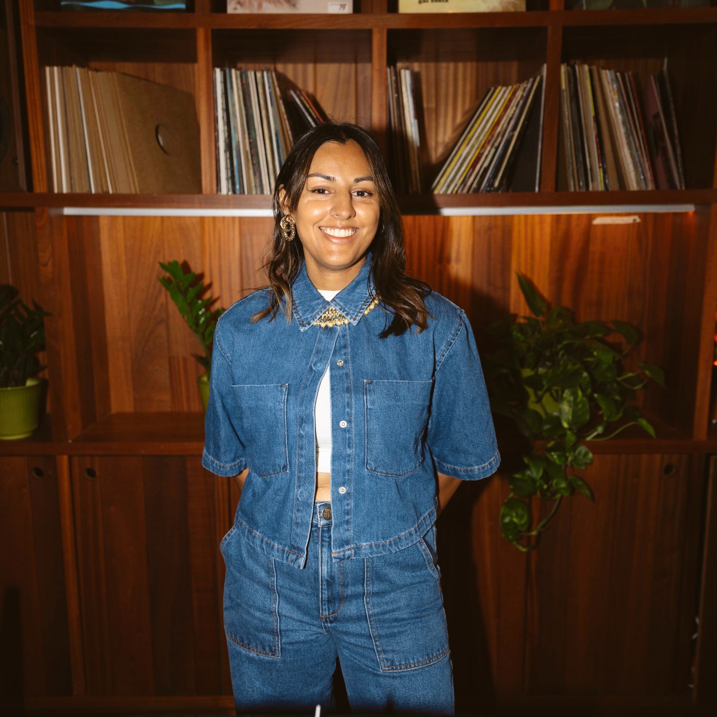 Shana G · Artist Profile