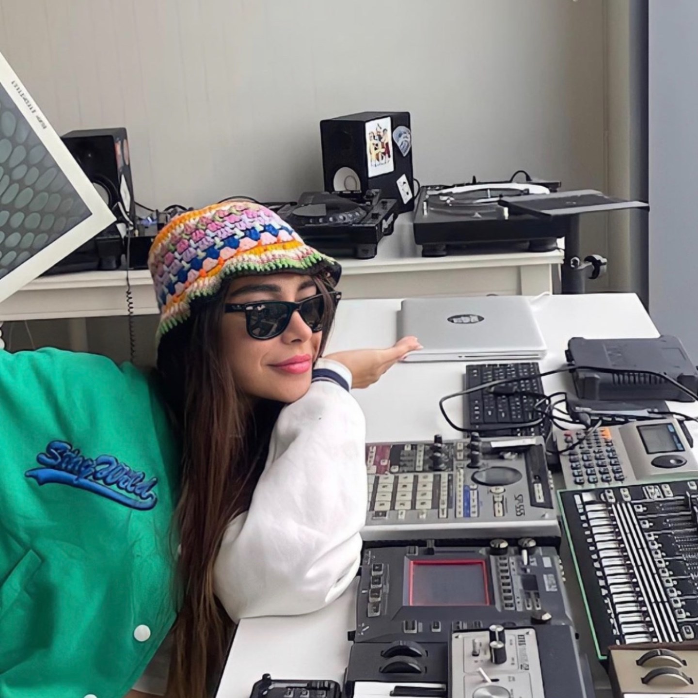 Shellwell · Artist Profile