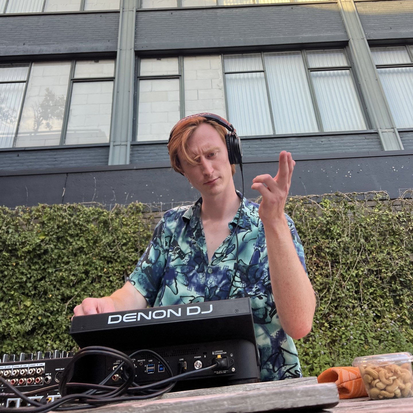 Sheps · Artist Profile