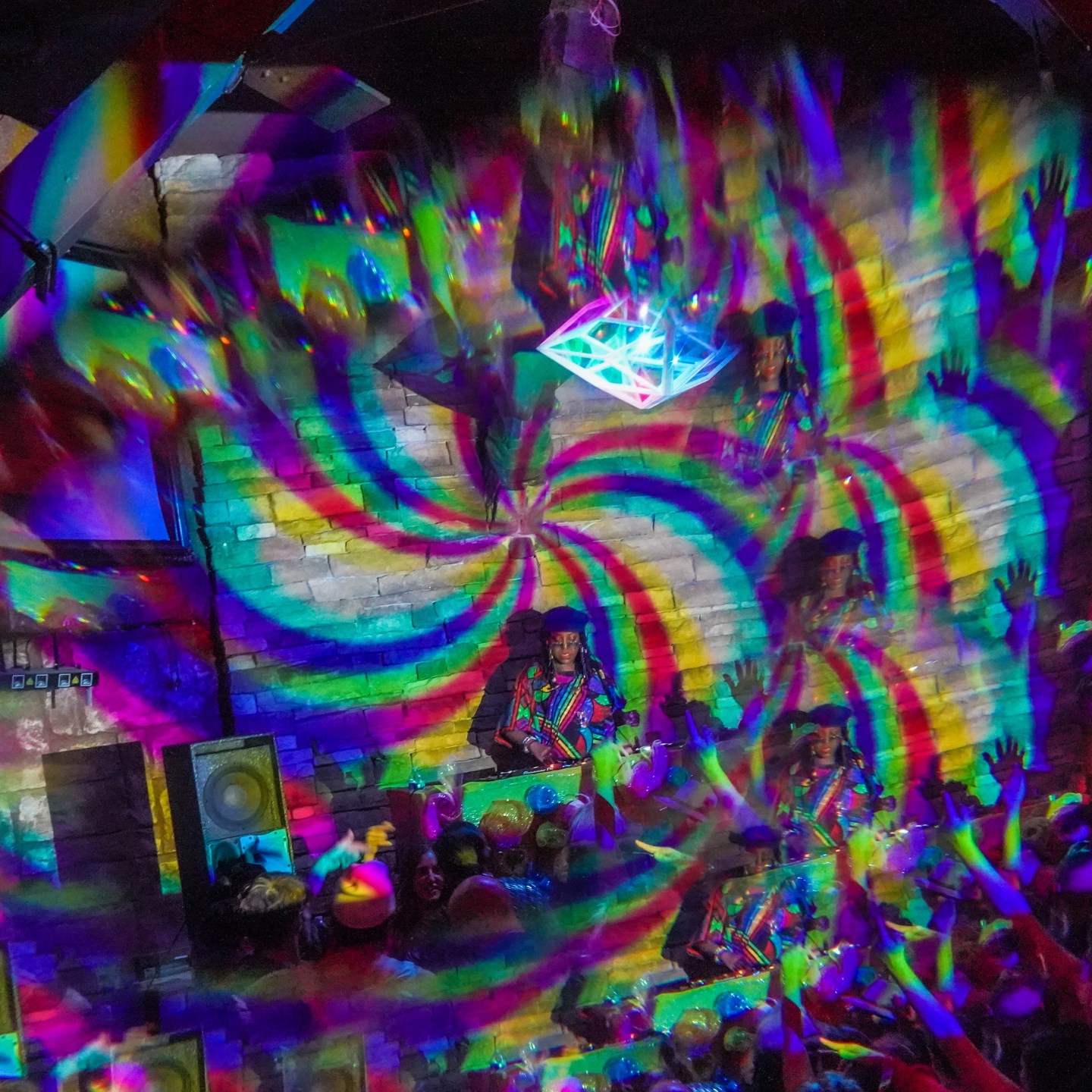 SHOW SHONNA · Artist Profile