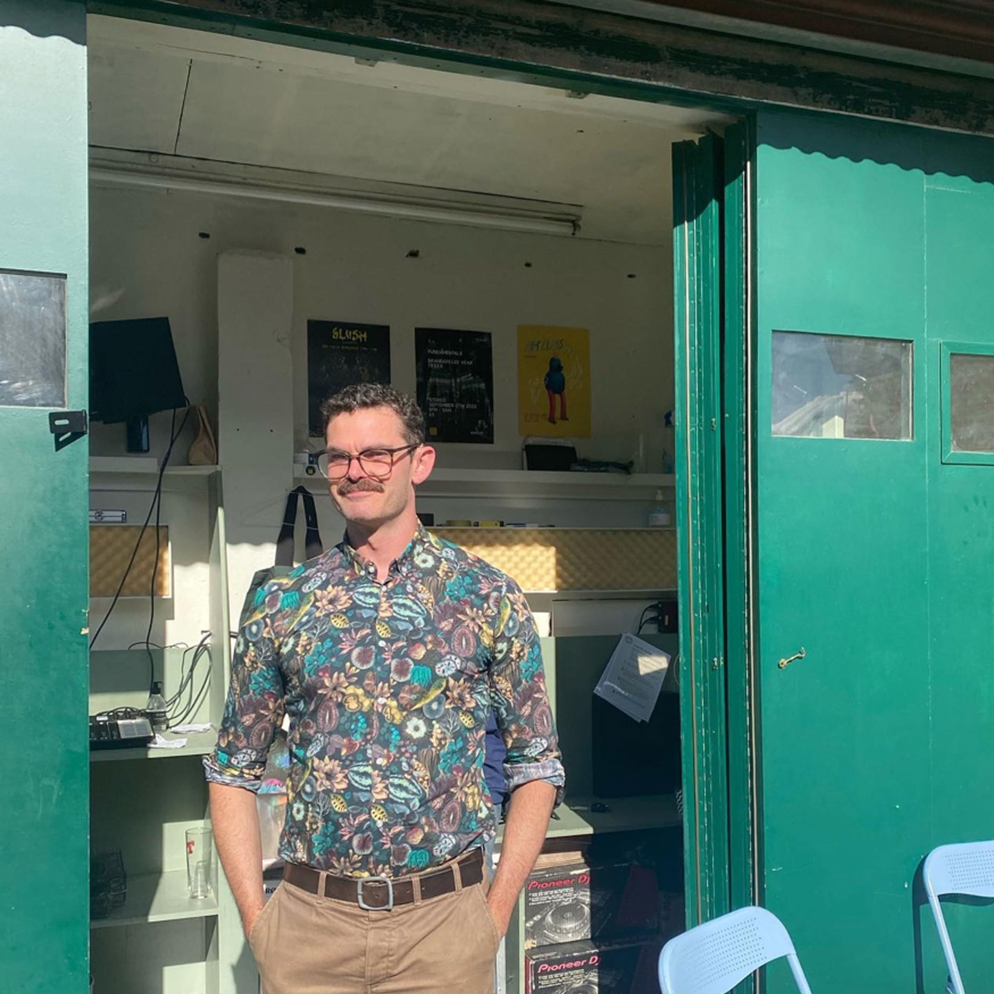 Simonotron · Artist Profile