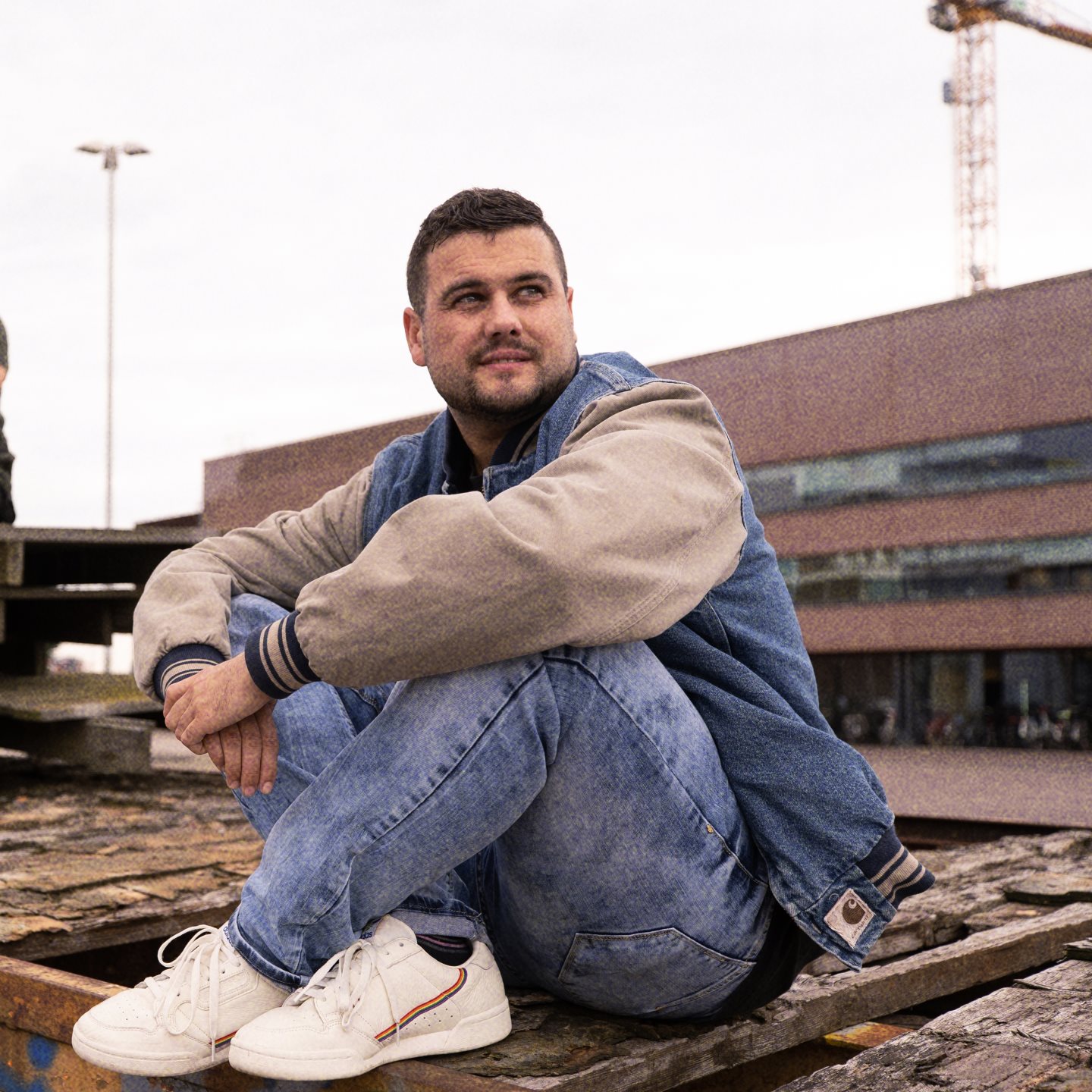 Simon Shaw · Artist Profile