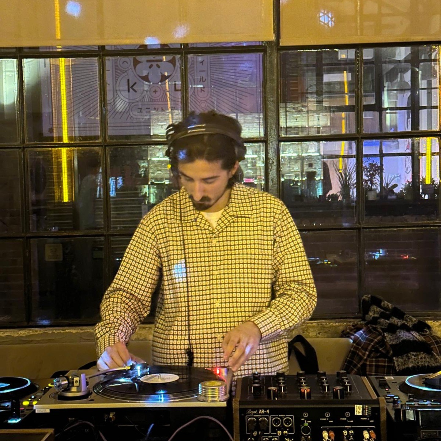 Sirrey · Artist Profile