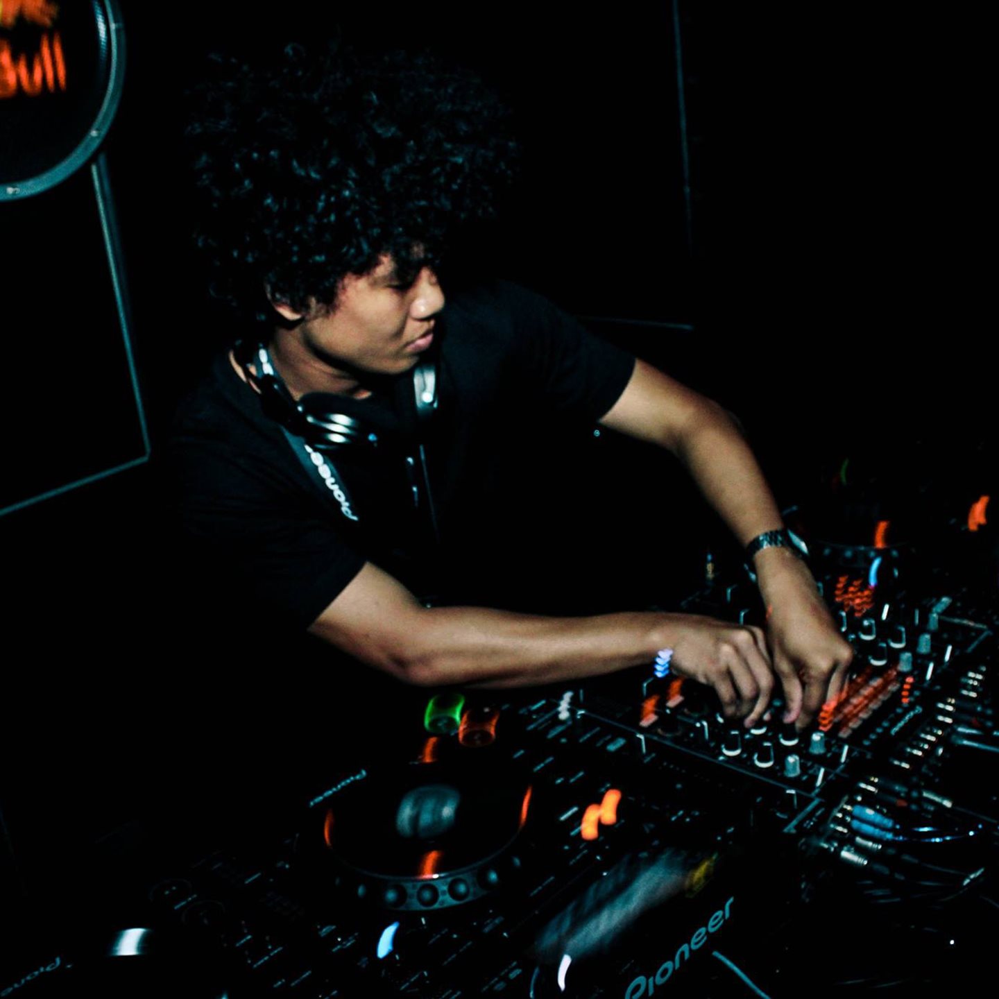 Sky Dominique · Past Events