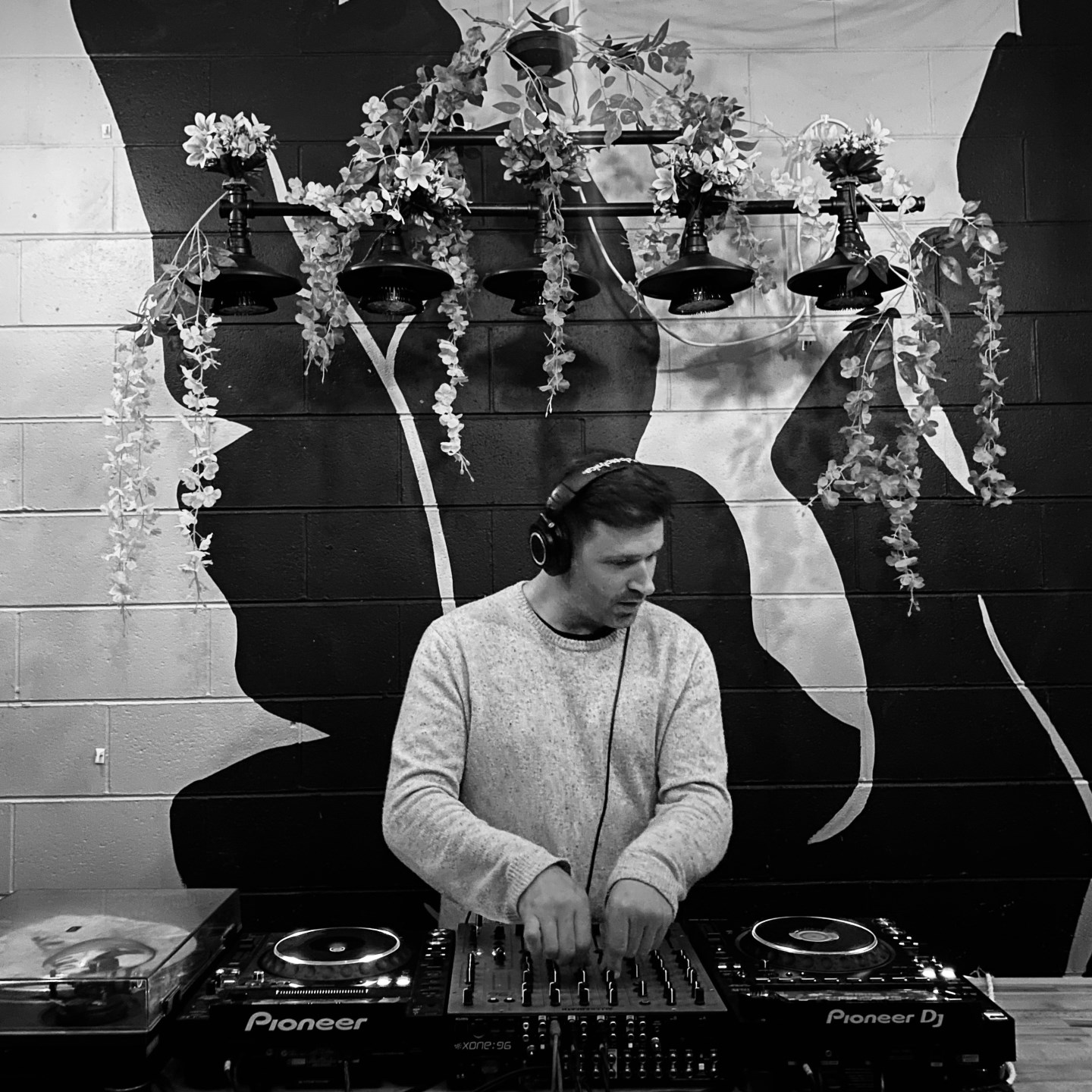 Splash City · Artist Profile