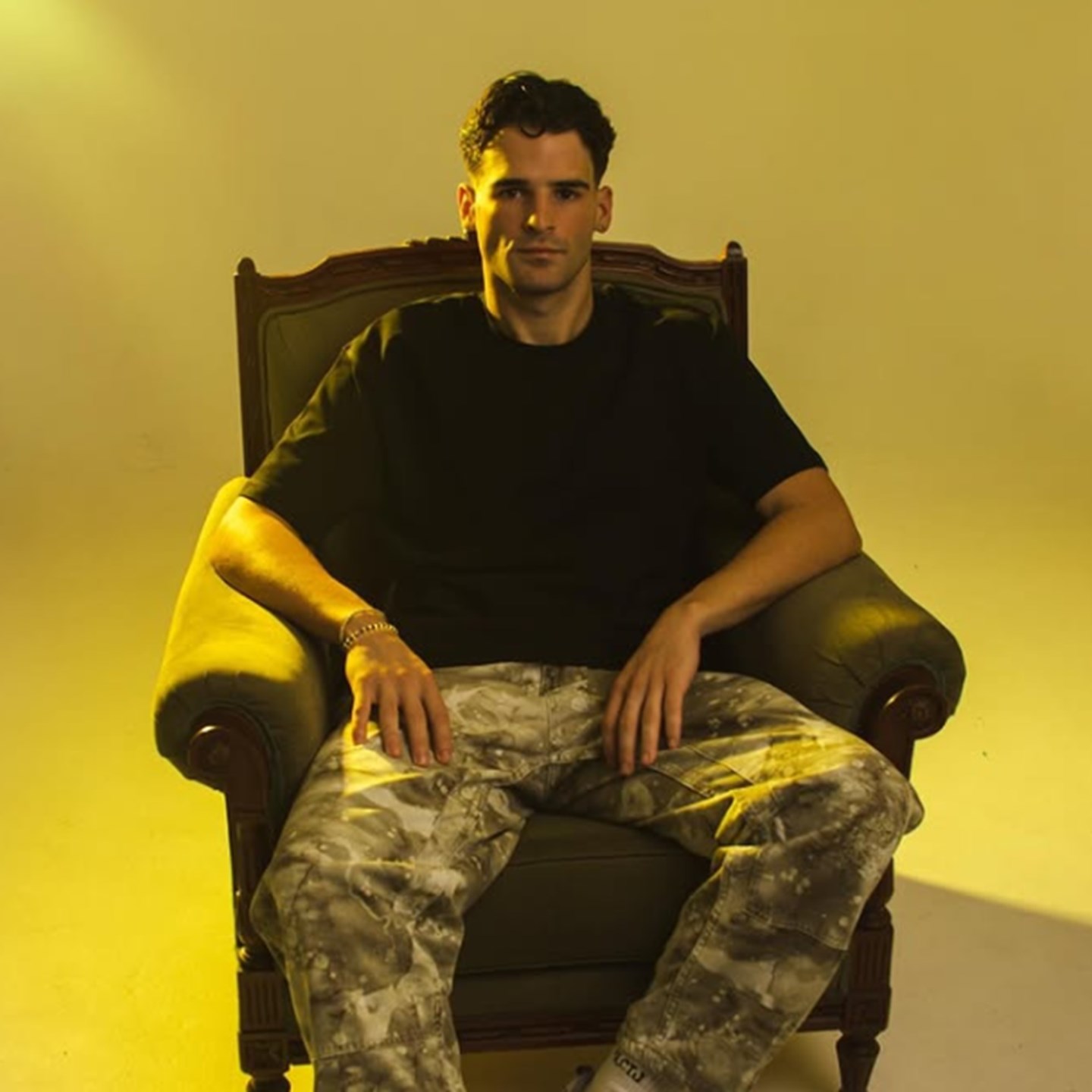 STACY (2) · Artist Profile