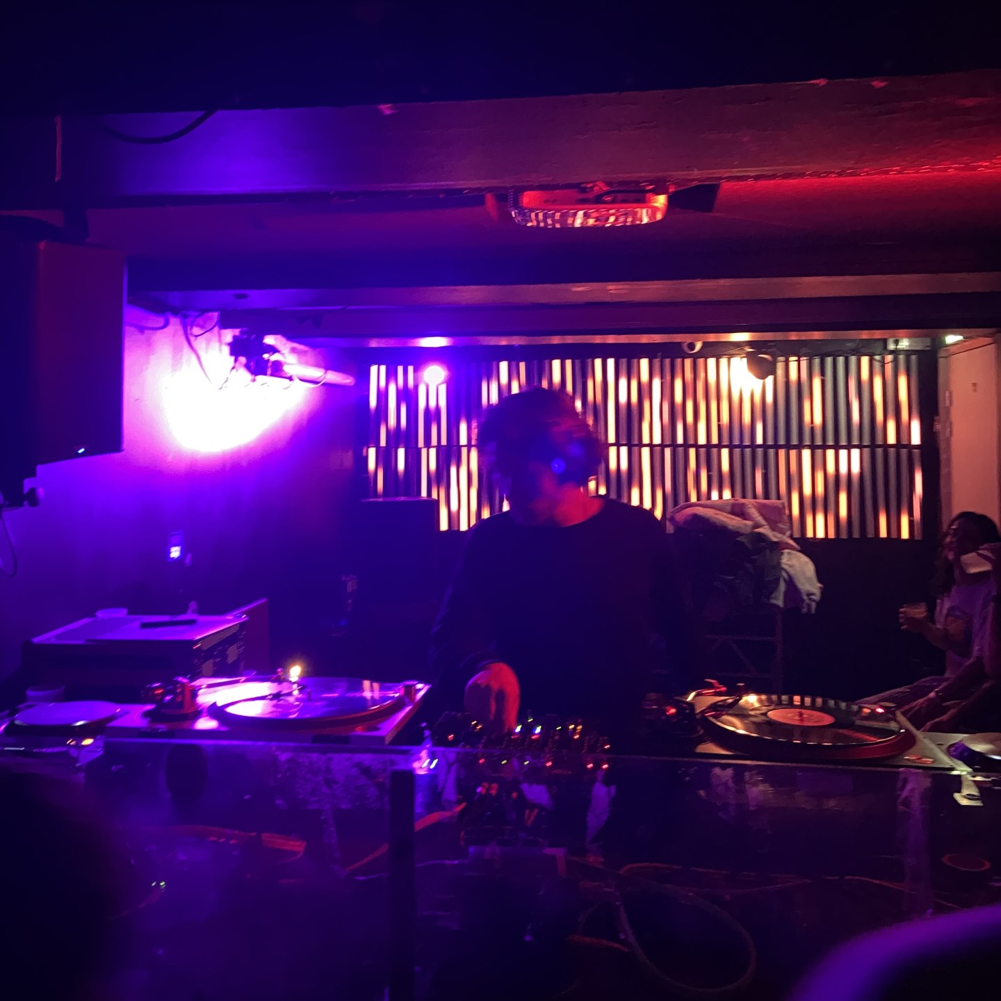 Stan (4) · Artist Profile